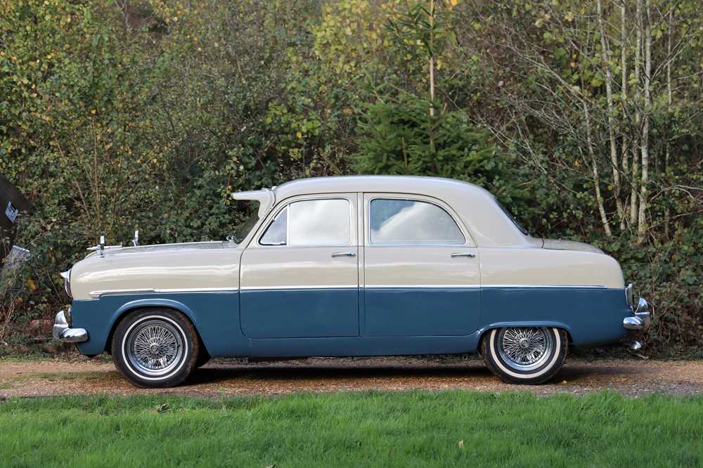 Lot 5 - 1954 Ford Zephyr Six