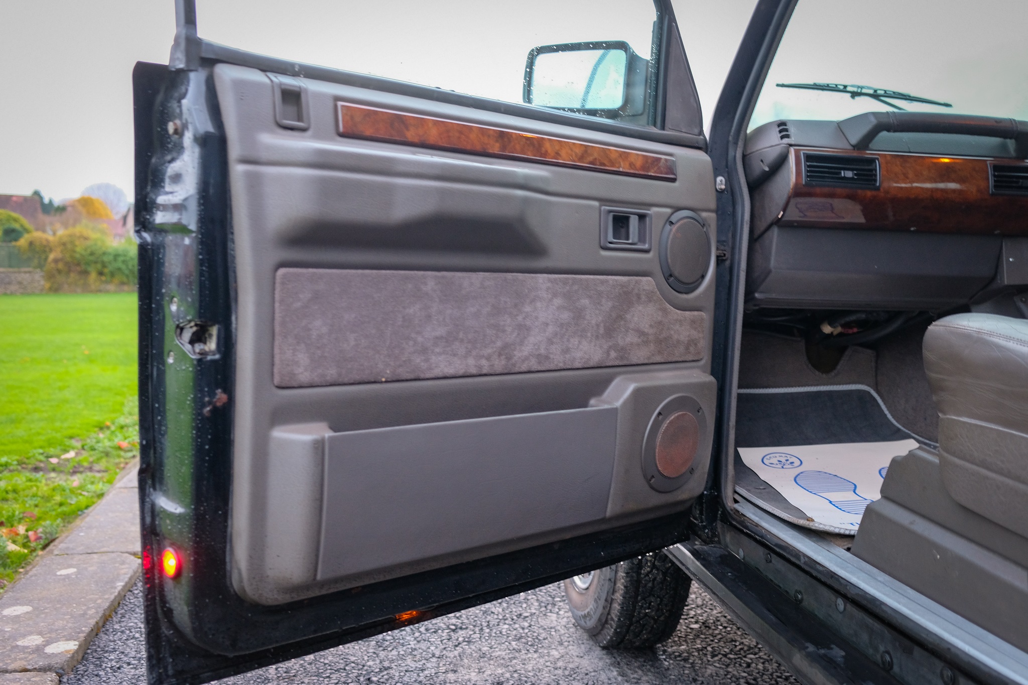 Lot 74 - 1989 Land Rover Range Rover 3.5 Vogue SE