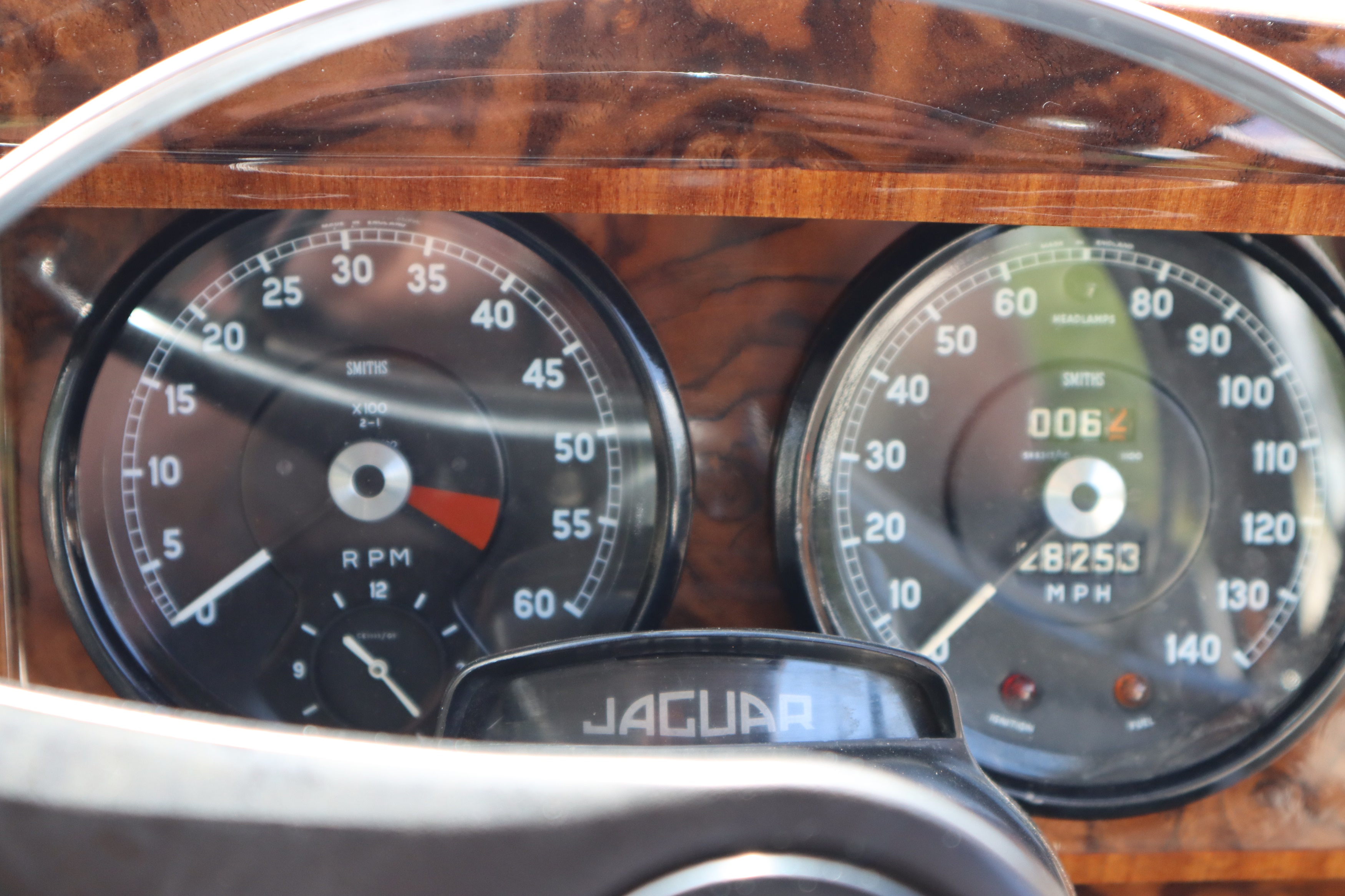 Lot 89 - 1968 Jaguar 240