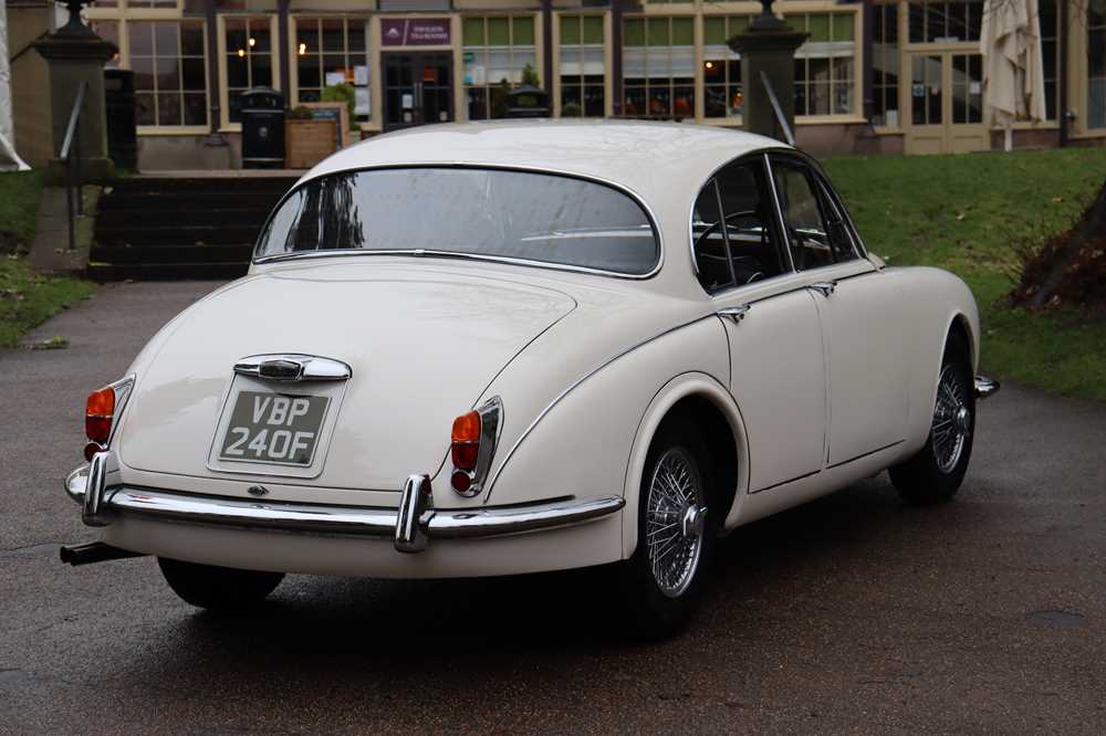 Lot 89 - 1968 Jaguar 240