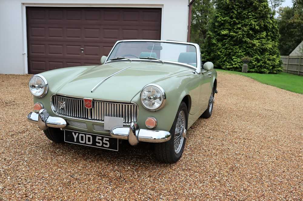 Lot 42 - 1965 MG Midget '1500'