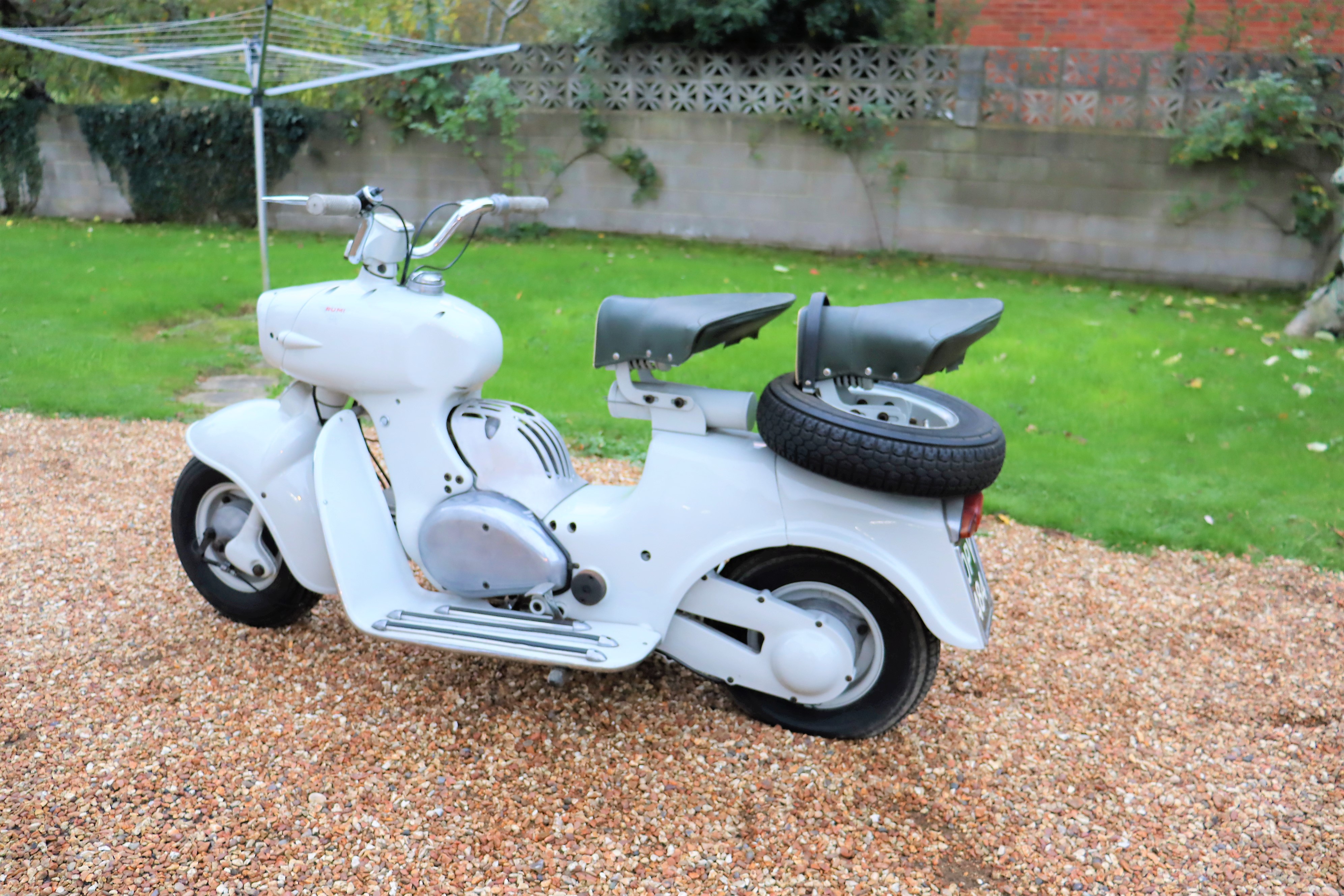 Lot 117 - 1956 Moto Rumi Formichino