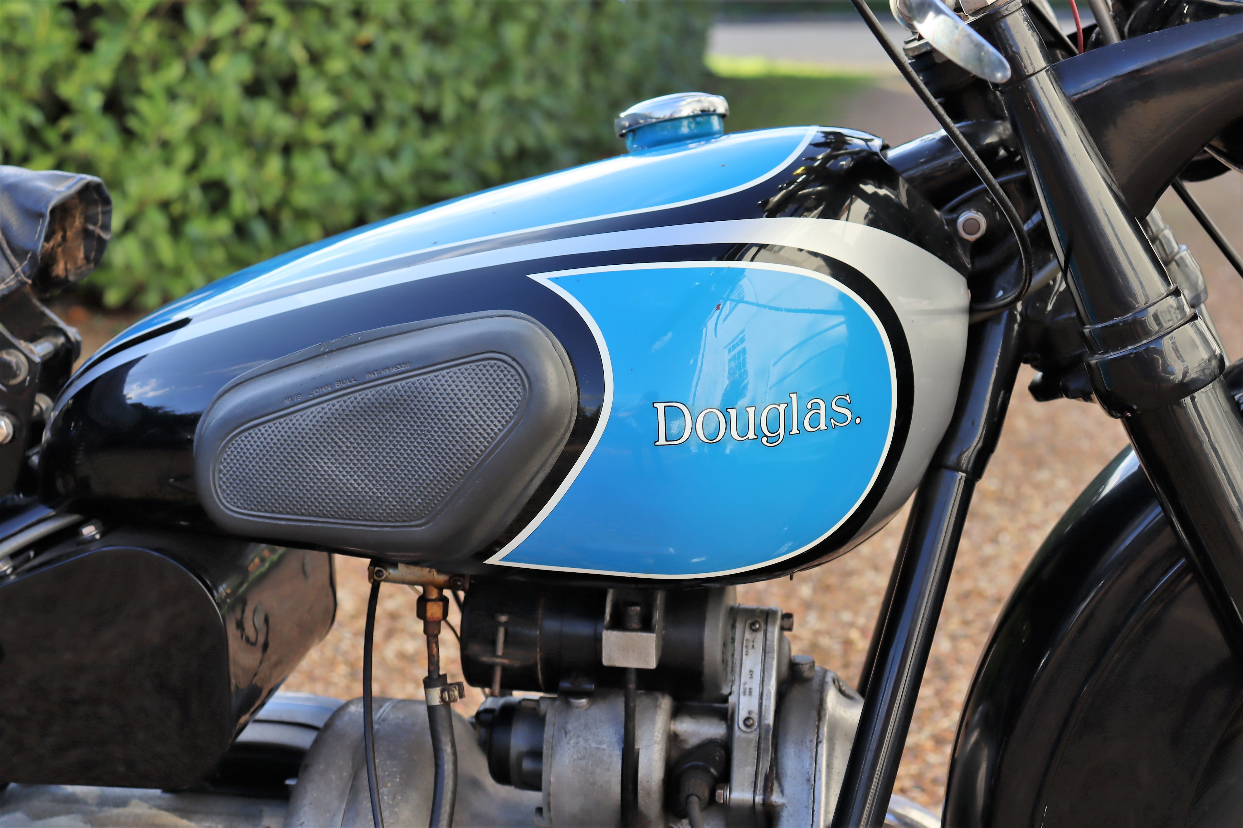 Lot 369 - 1947 Douglas T35