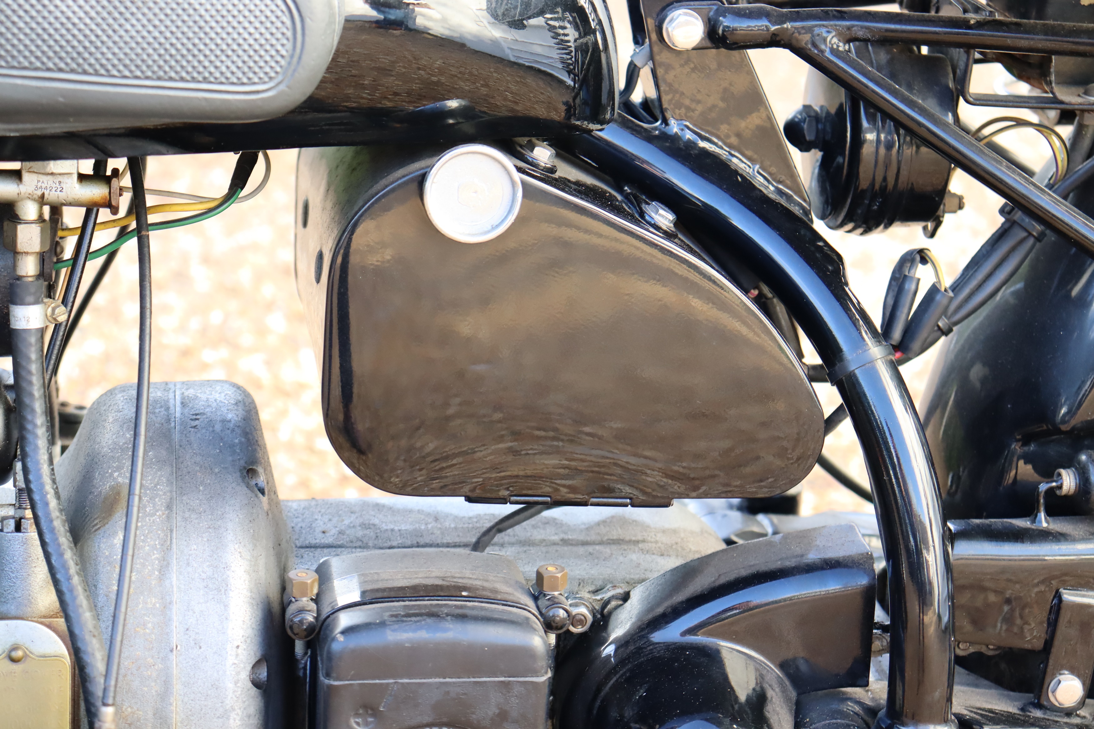 Lot 369 - 1947 Douglas T35