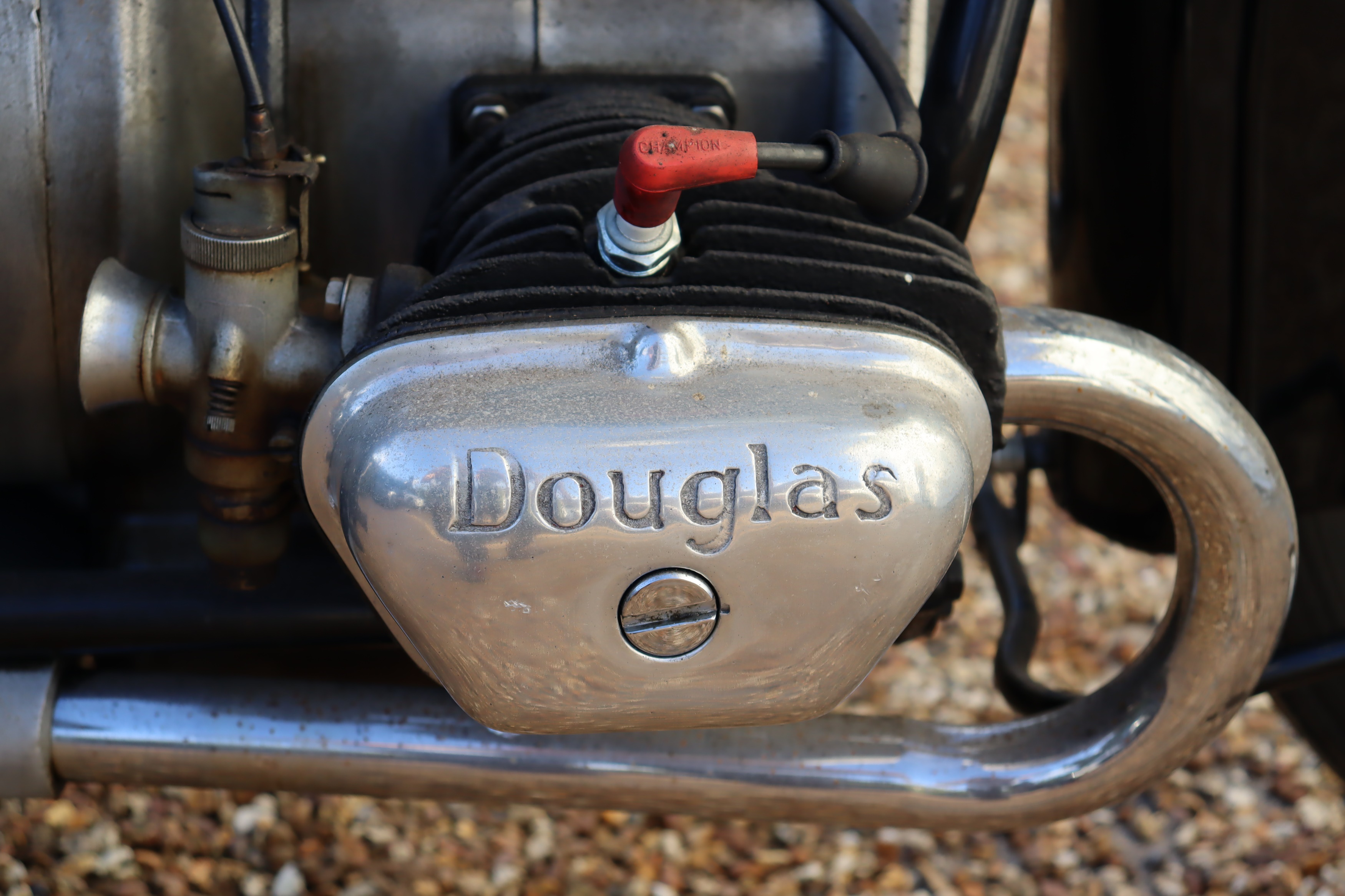 Lot 369 - 1947 Douglas T35