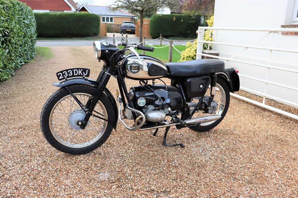 Lot 371 - 1957 Velocette Valiant