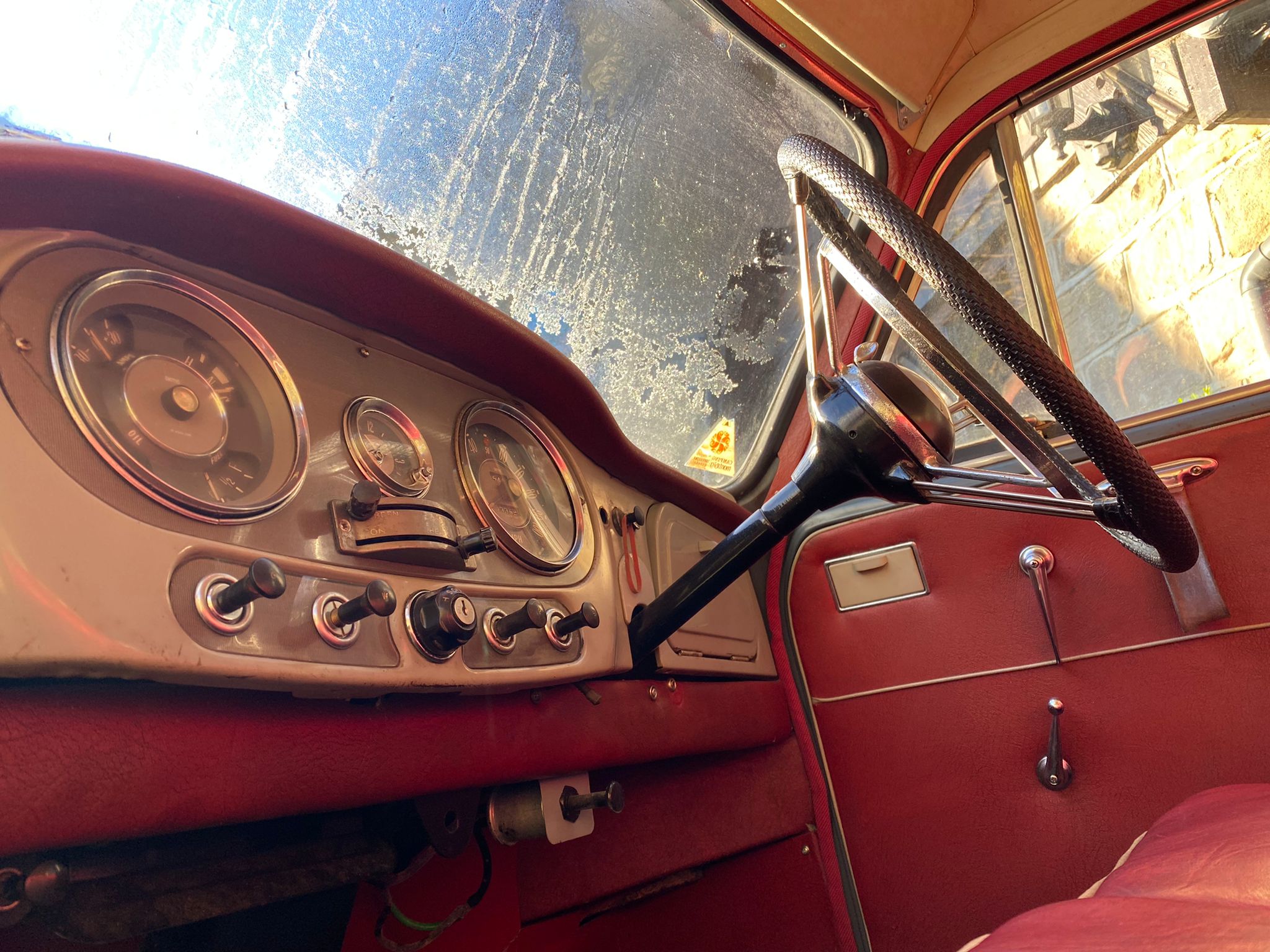 1957 Morris Isis Series II Traveller