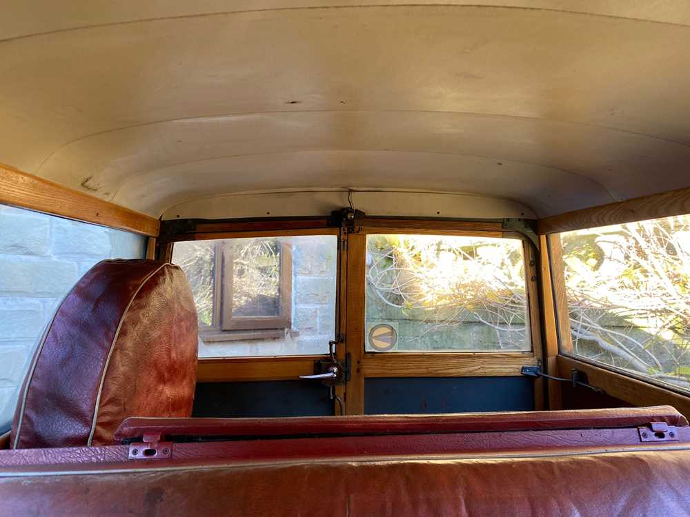 1957 Morris Isis Series II Traveller