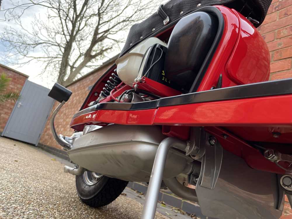 Lot 125 - 1971 Lambretta GP200 Electronic