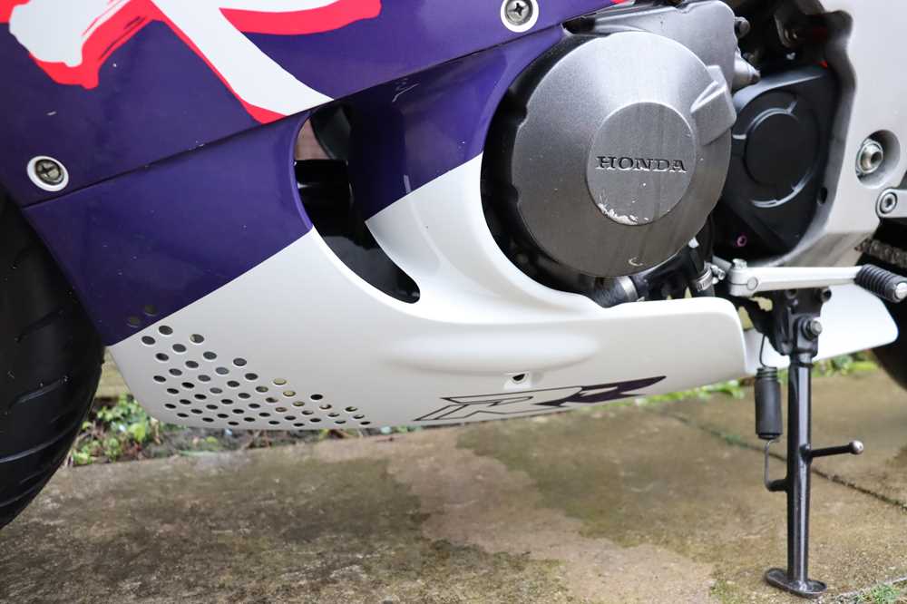 Lot 238 - 1993 Honda SC28 CBR900RR Fireblade