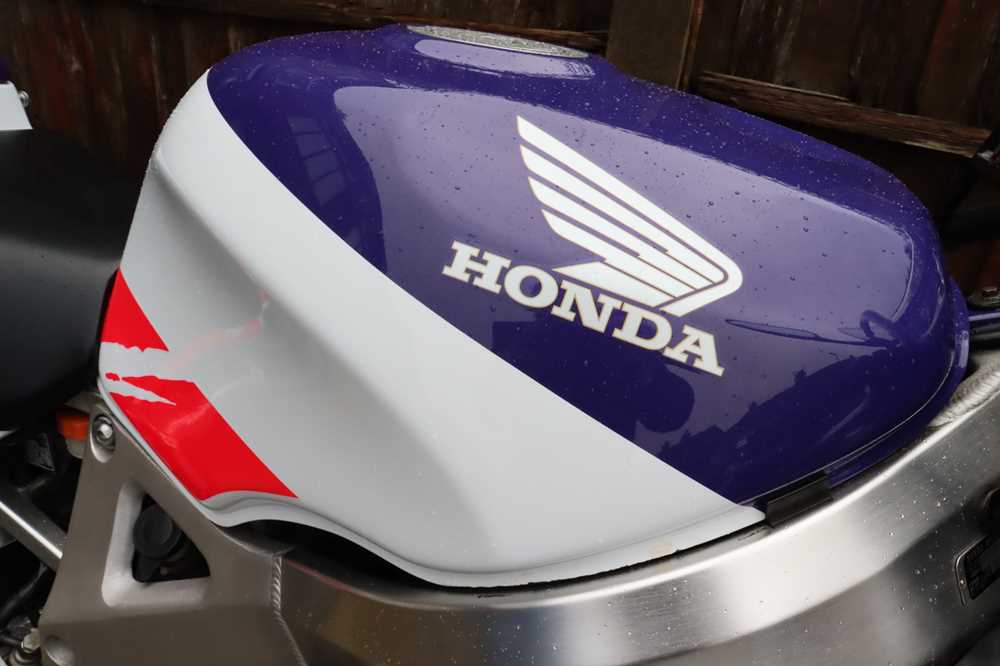 Lot 238 - 1993 Honda SC28 CBR900RR Fireblade