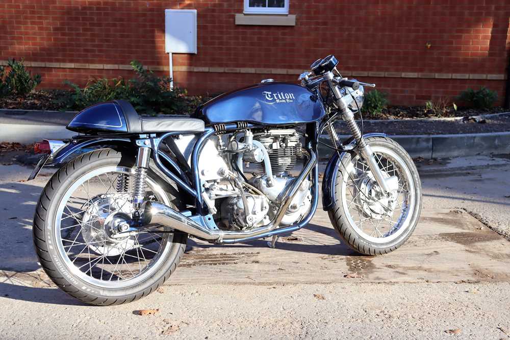 Lot 255 - 1962 Triton