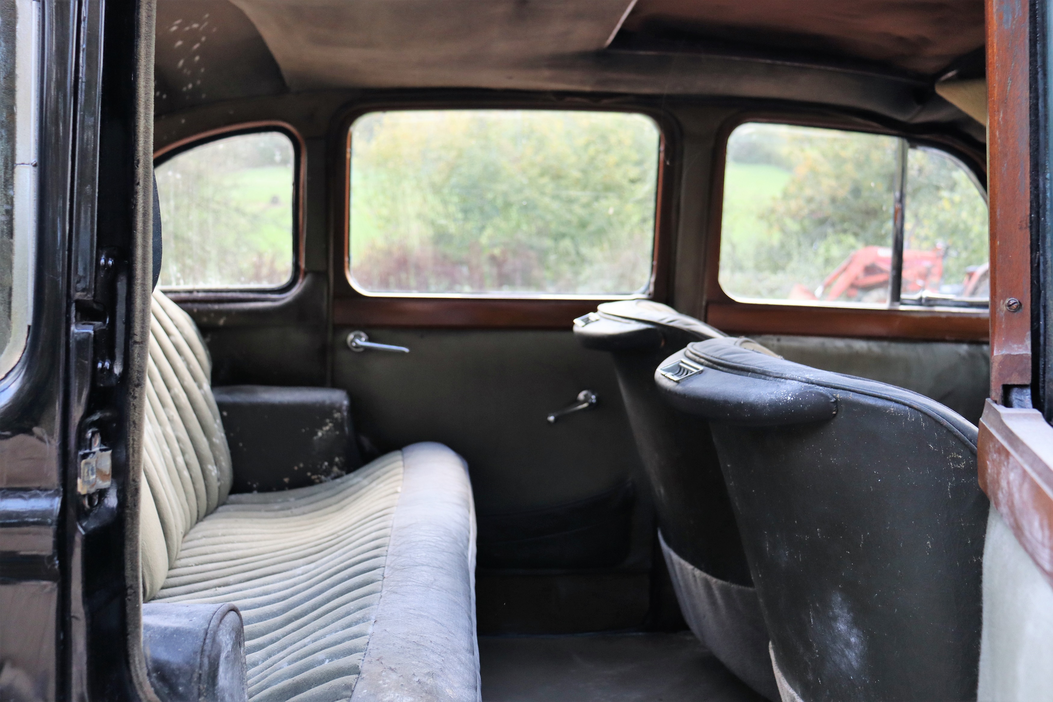 1947 Humber Snipe Saloon