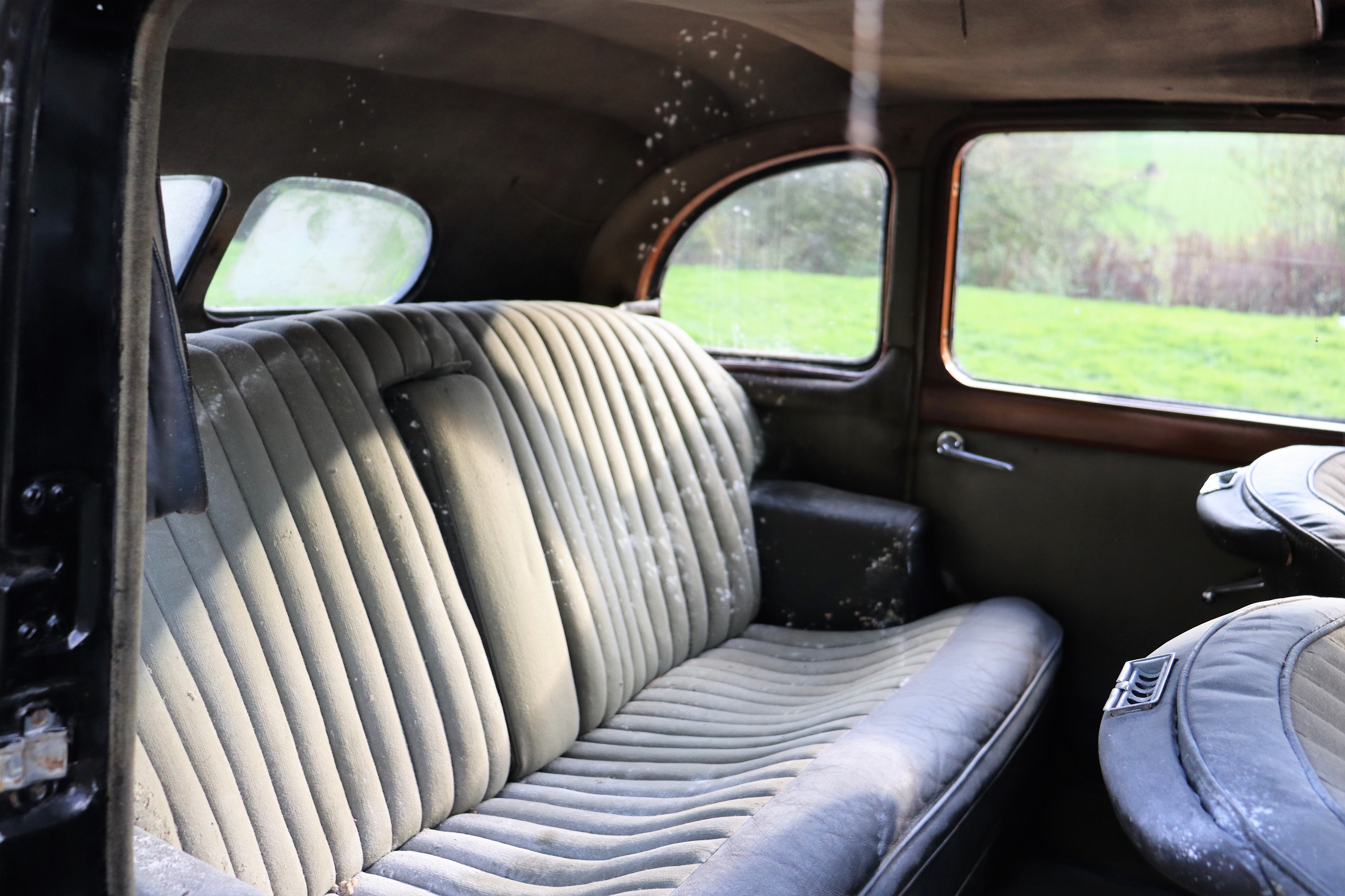 1947 Humber Snipe Saloon