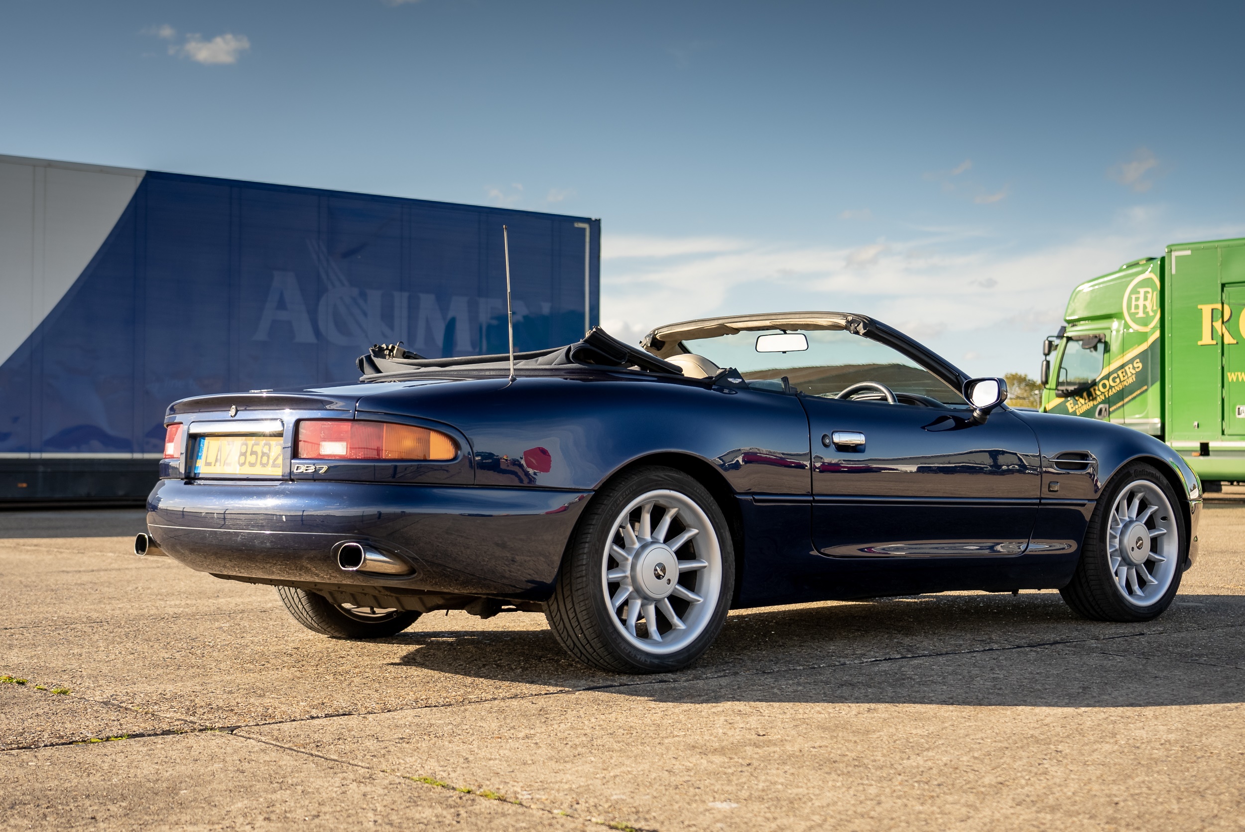 1996 Aston Martin DB7 Volante