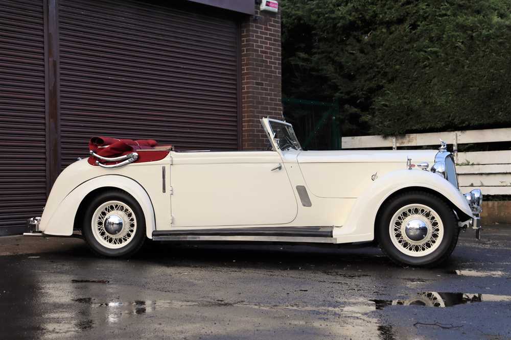 Lot 28 - 1939 Rover 14hp Tickford Three-Position
