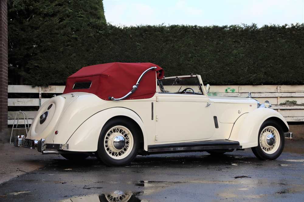 Lot 28 - 1939 Rover 14hp Tickford Three-Position