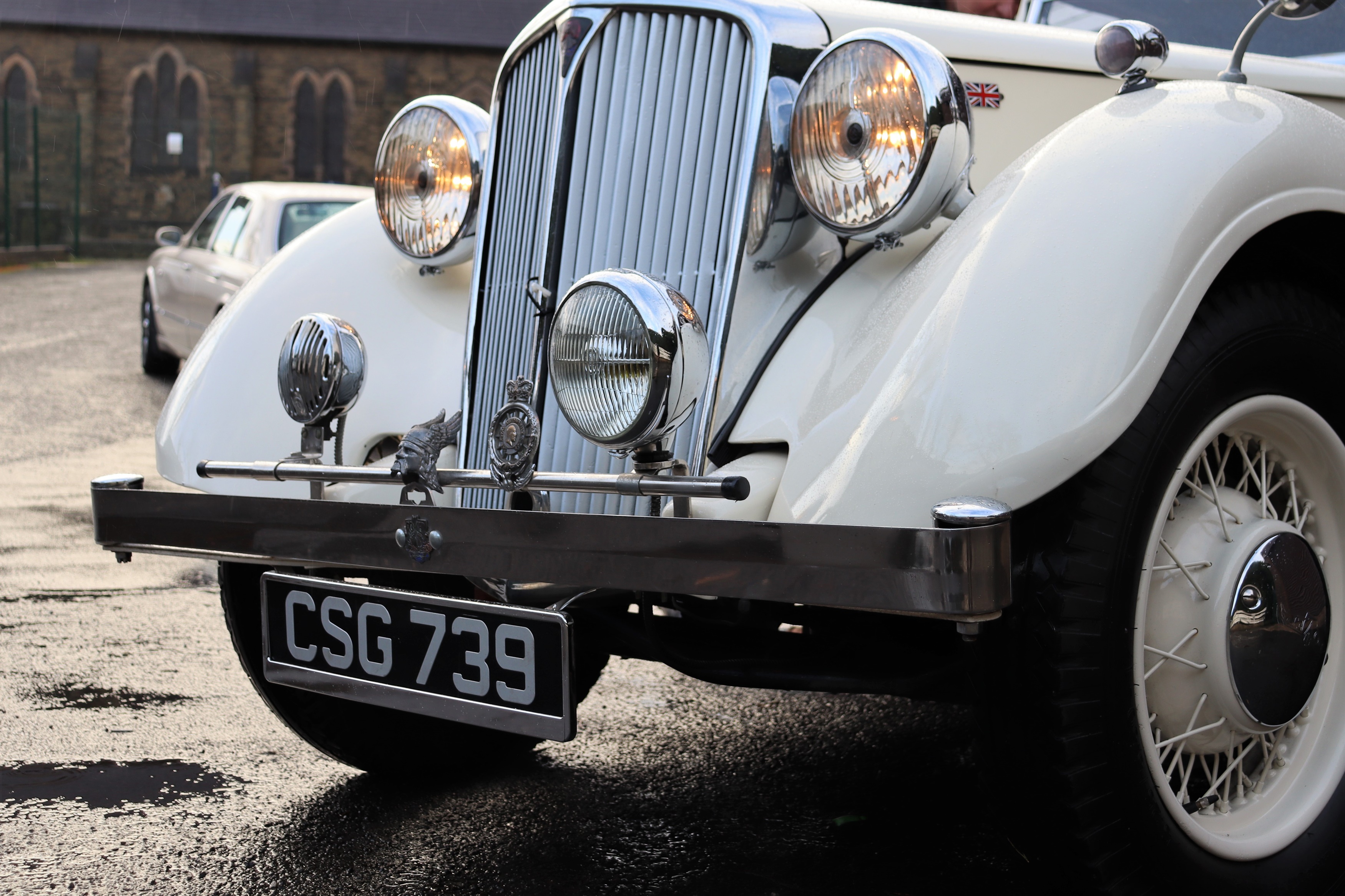 Lot 28 - 1939 Rover 14hp Tickford Three-Position