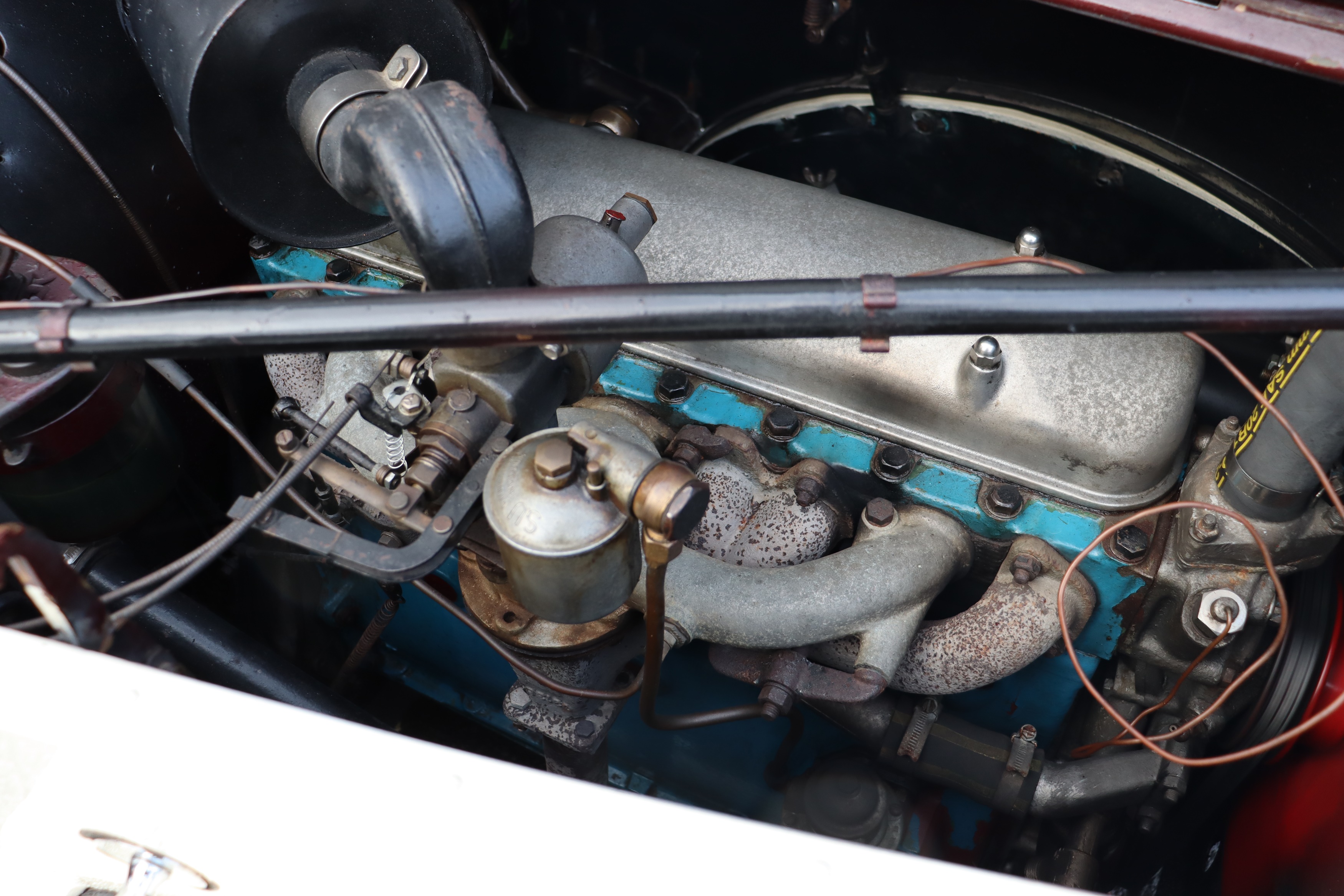 Lot 28 - 1939 Rover 14hp Tickford Three-Position