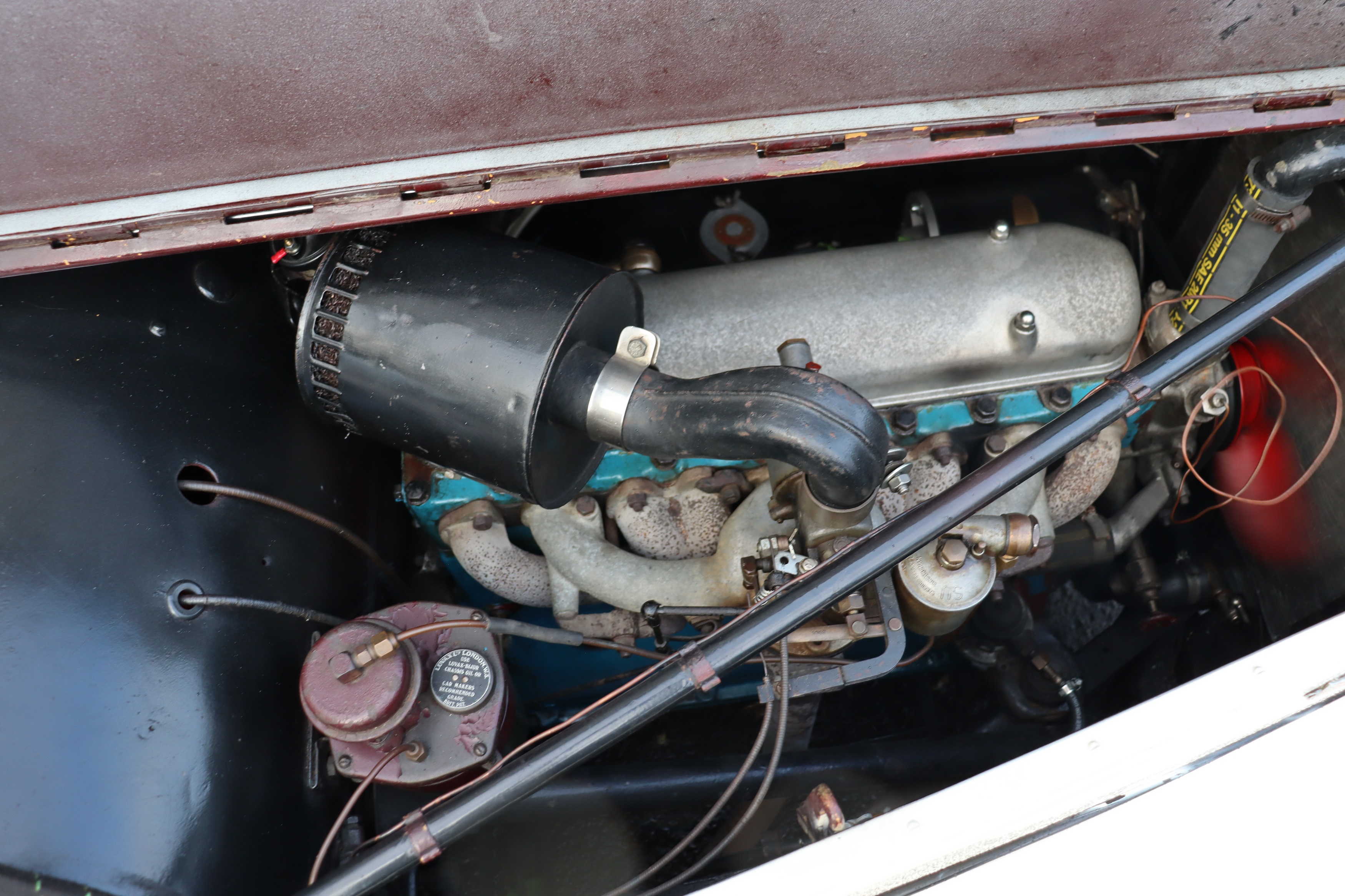 Lot 28 - 1939 Rover 14hp Tickford Three-Position