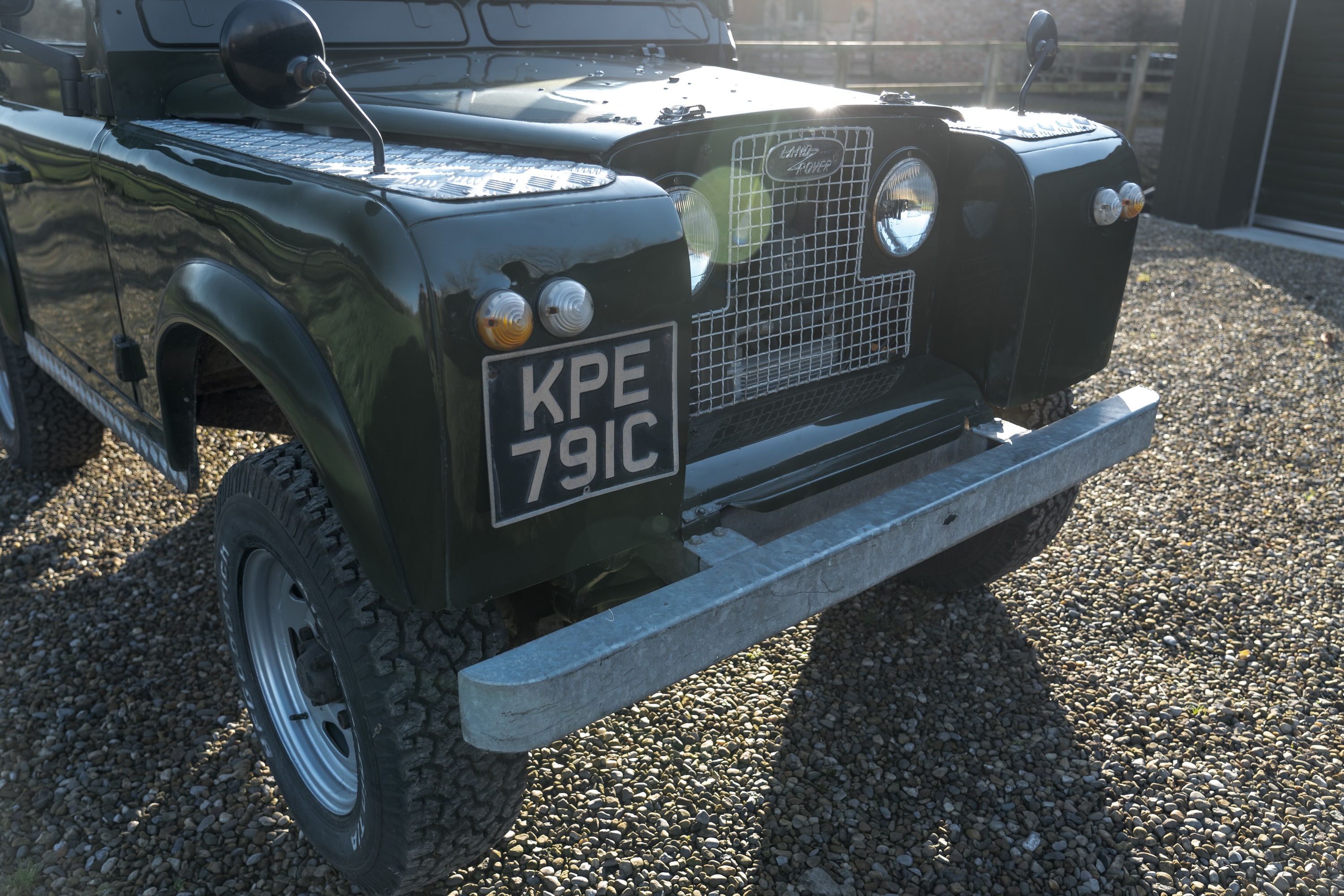 Lot 25 - 1965/2006 Land Rover / Range Rover 'Series