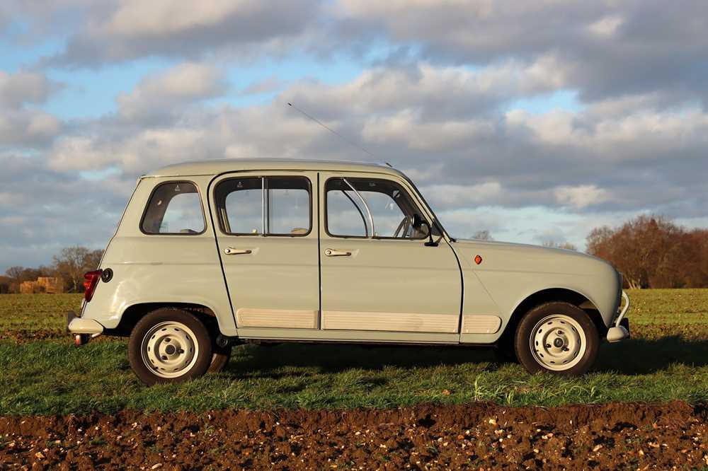 Lot 18 - 1985 Renault 4 GTL