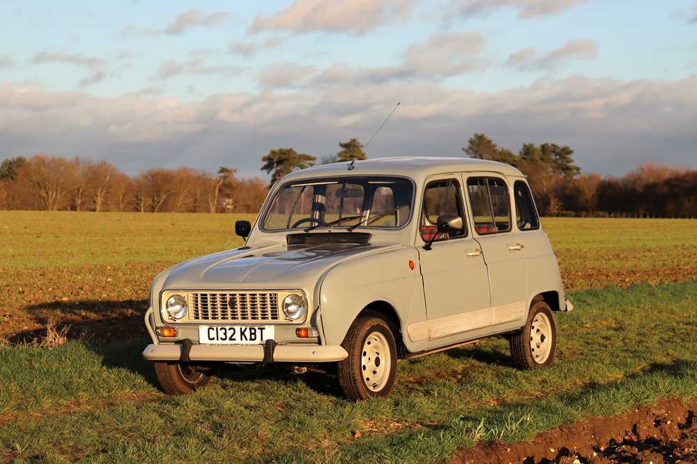 Lot 18 - 1985 Renault 4 GTL