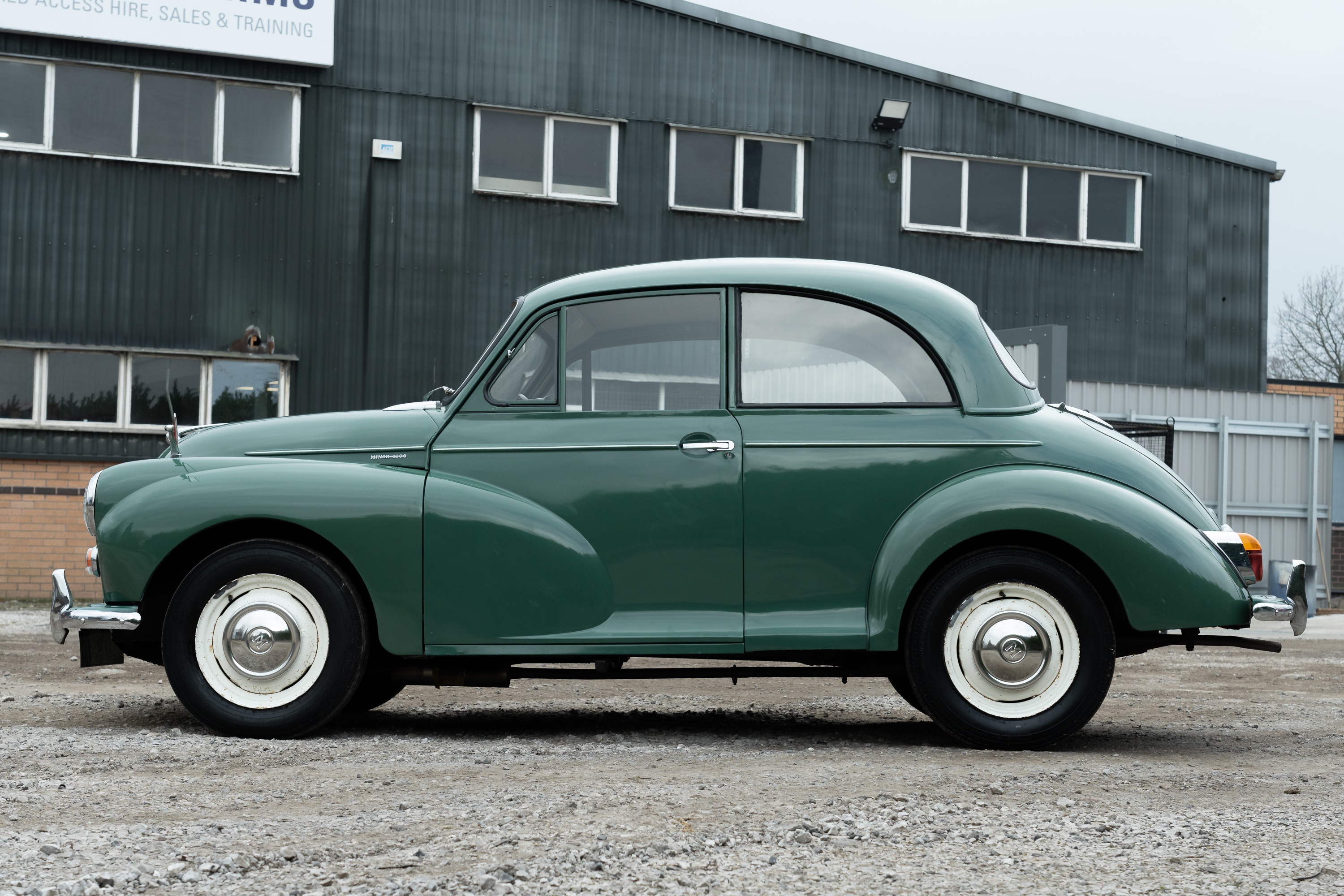 Lot 103 - 1965 Morris Minor 1000 Saloon