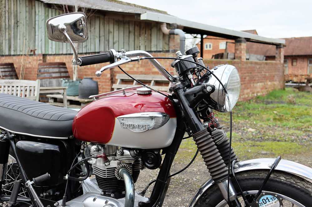 Lot 281 - 1968 Triumph TR6C Trophy