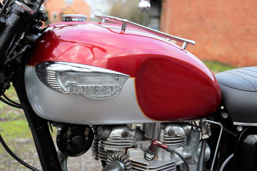 Lot 281 - 1968 Triumph TR6C Trophy