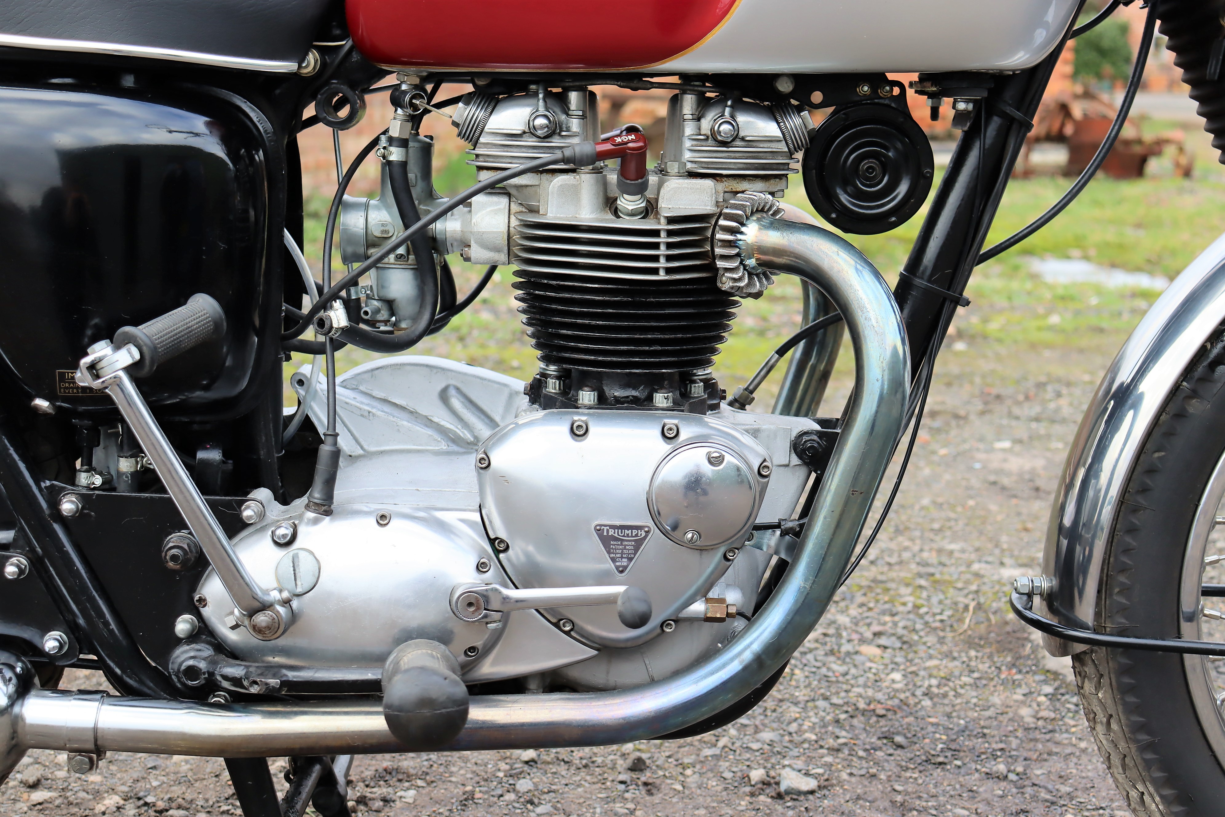 Lot 281 - 1968 Triumph TR6C Trophy