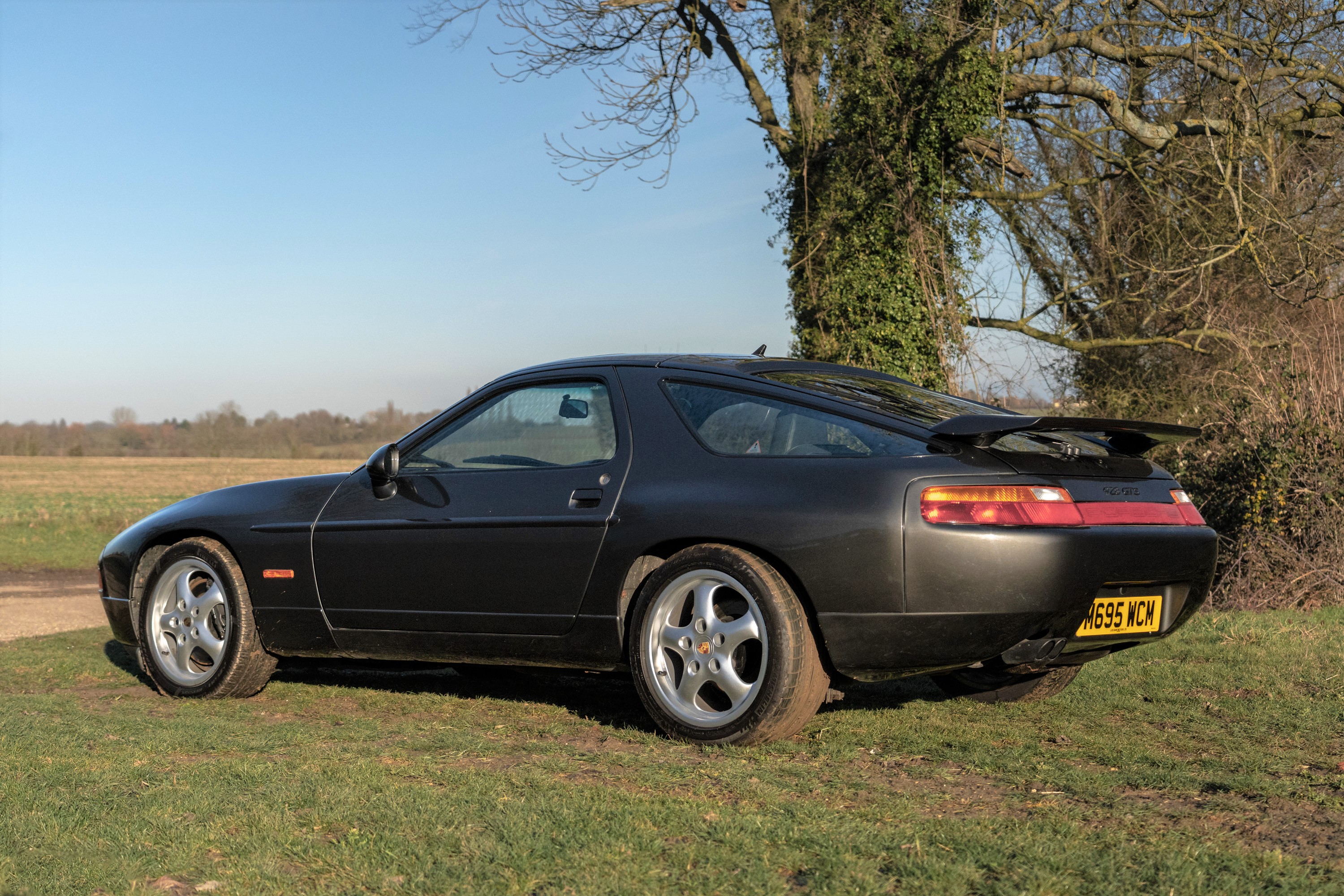 Lot 66 - 1994 Porsche 928 GTS