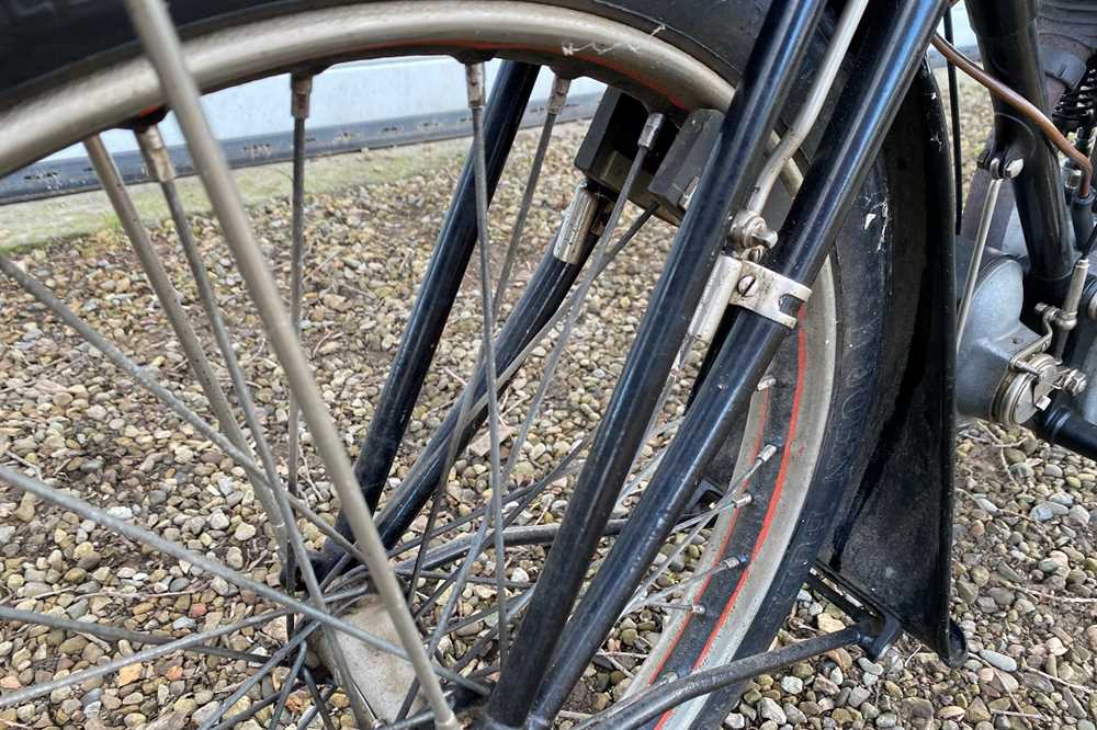 Lot 238 - 1921 Triumph 550