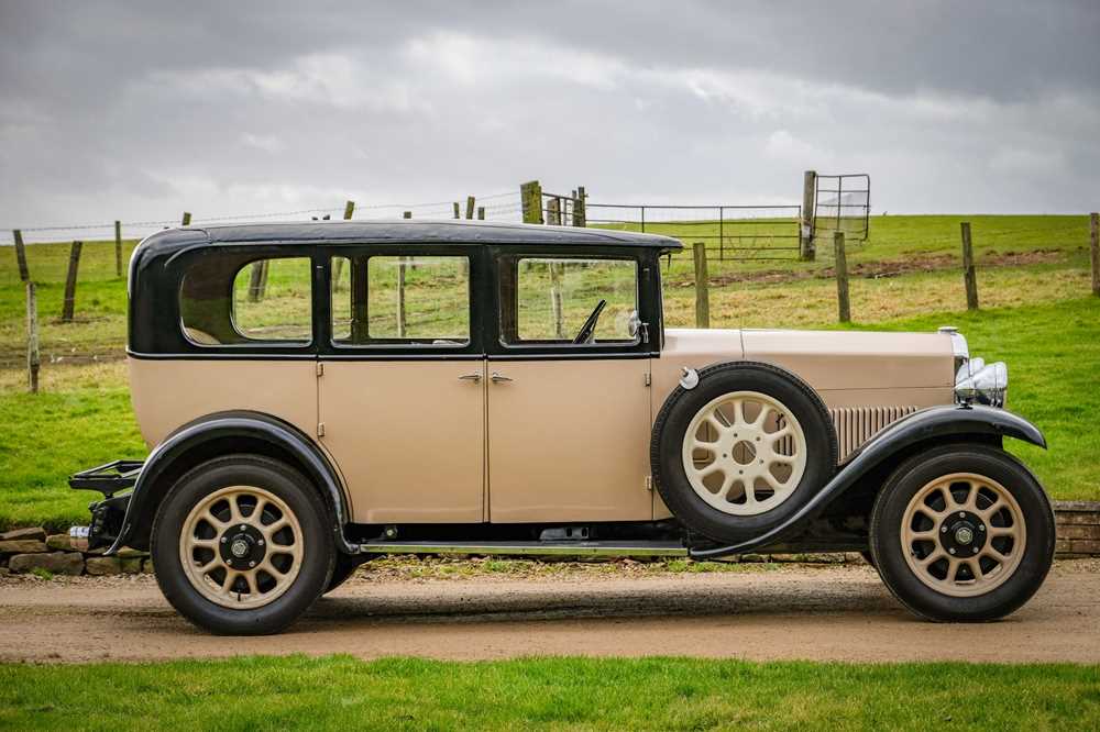 Lot 10 - 1929 Humber 16/50 Saloon