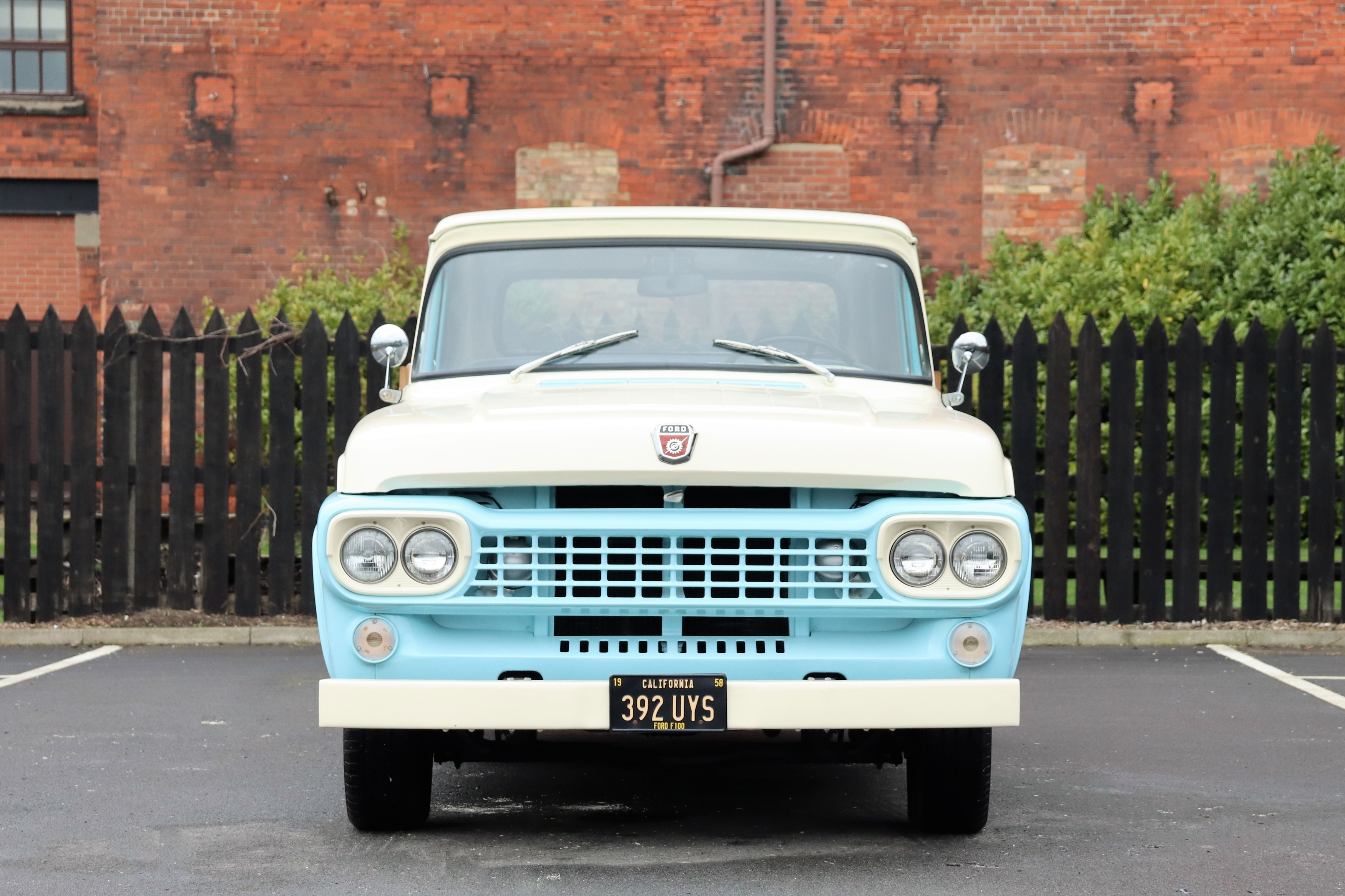 Lot 105 - 1958 Ford F100 'Styleside' Pickup