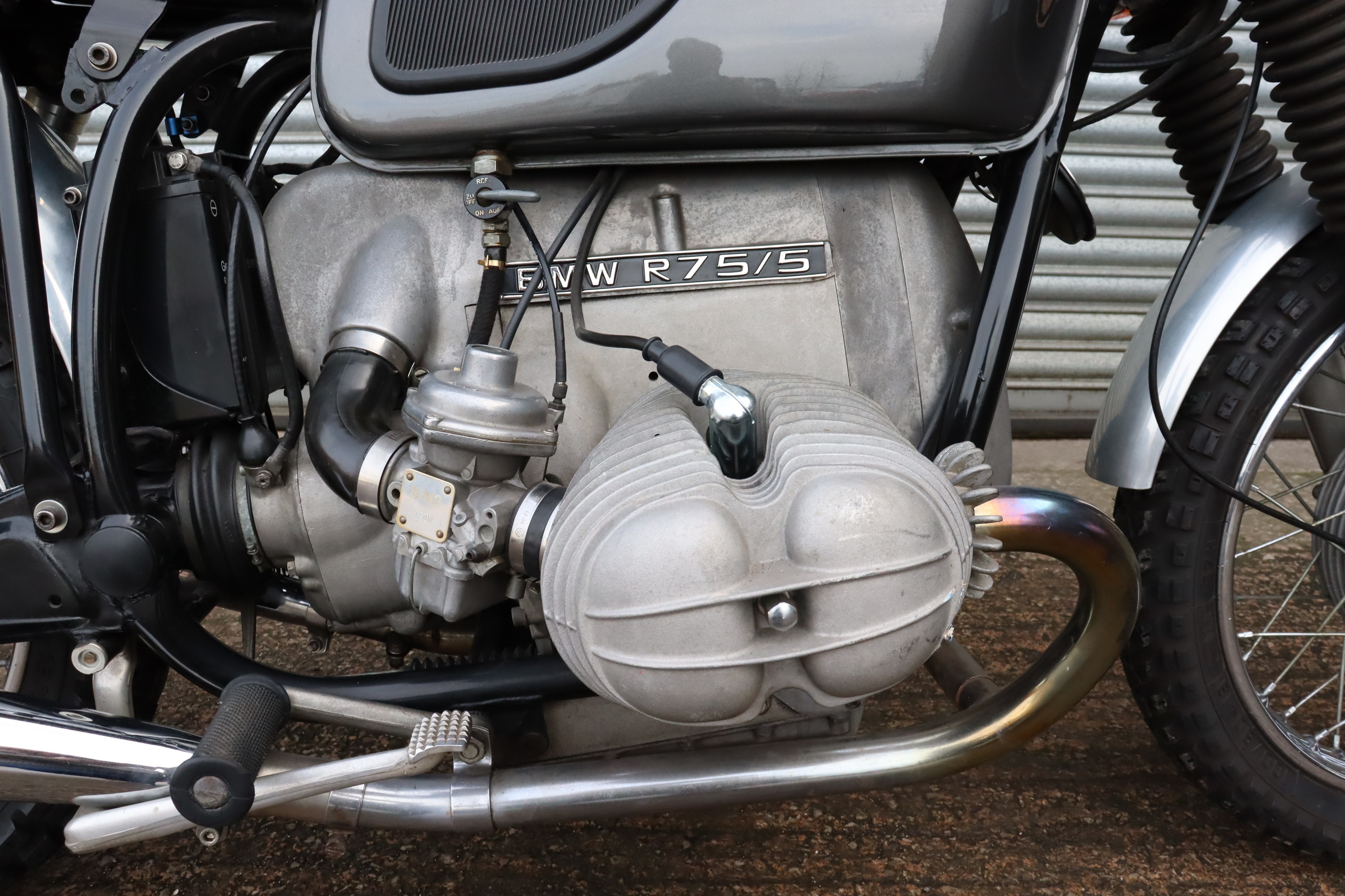 Lot 304 - 1972 BMW R75