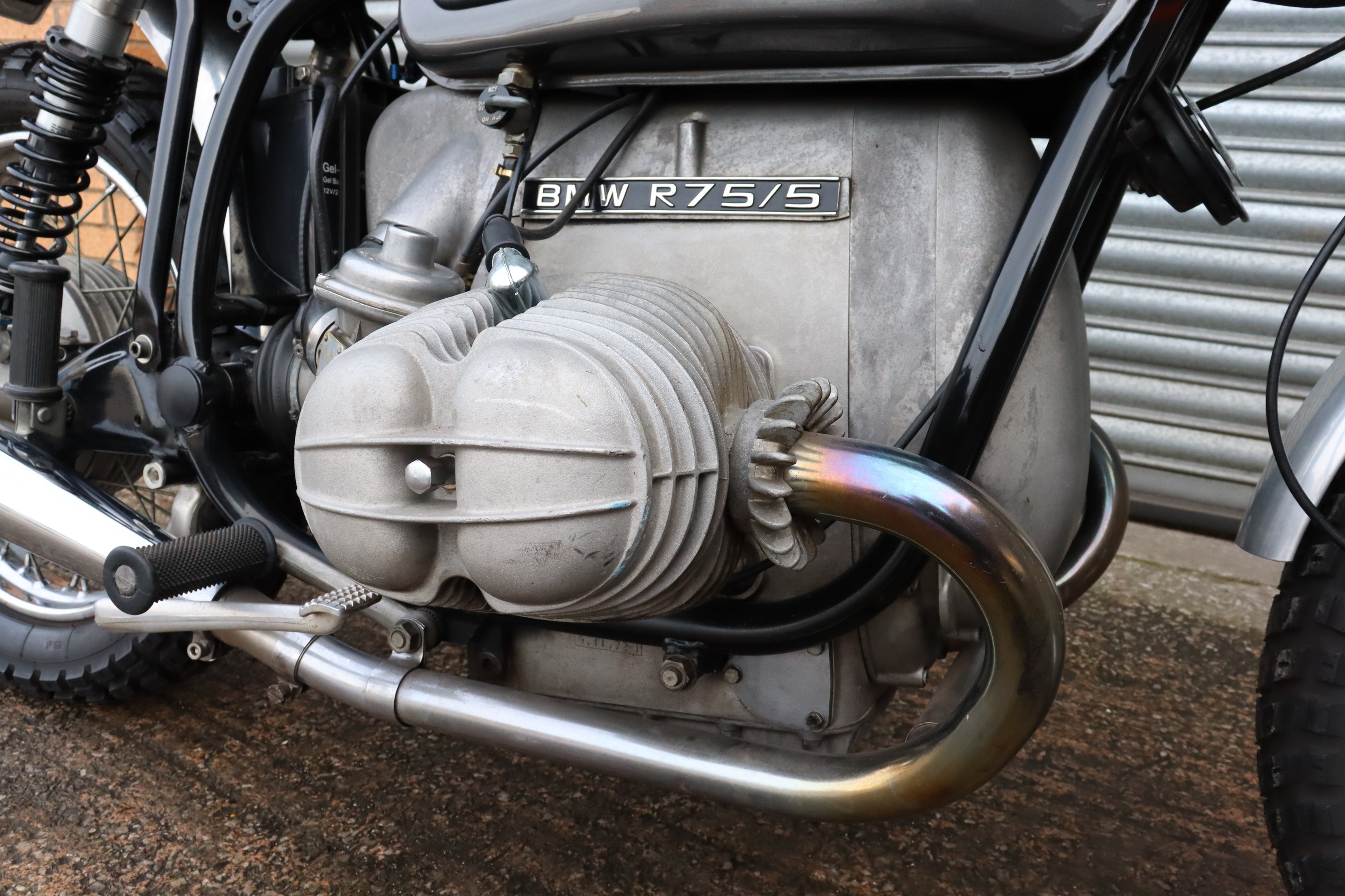 Lot 304 - 1972 BMW R75