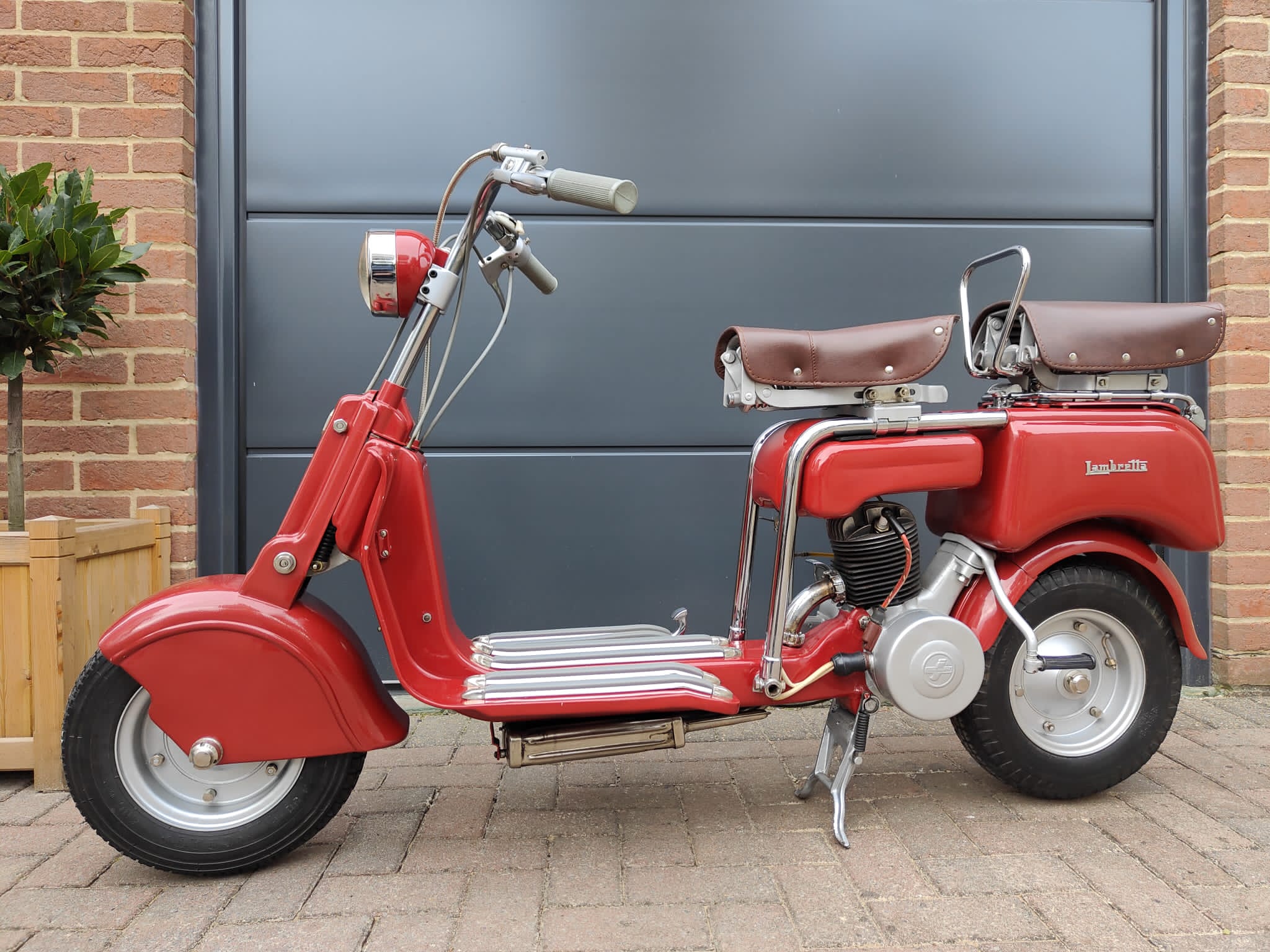 Lot 122 - 1949 Lambretta Model B