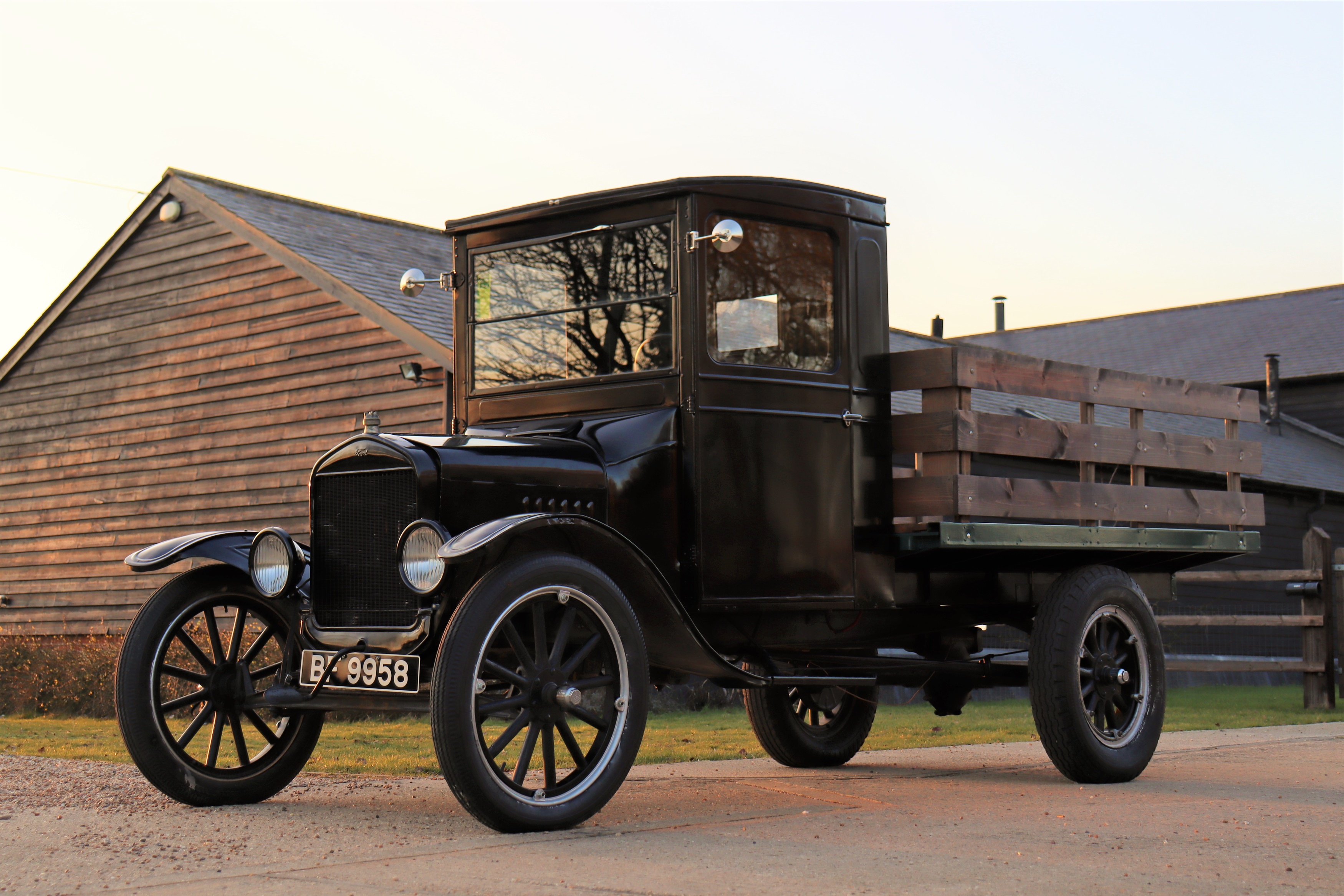 Lot 37 - 1926 Ford Model TT Truck