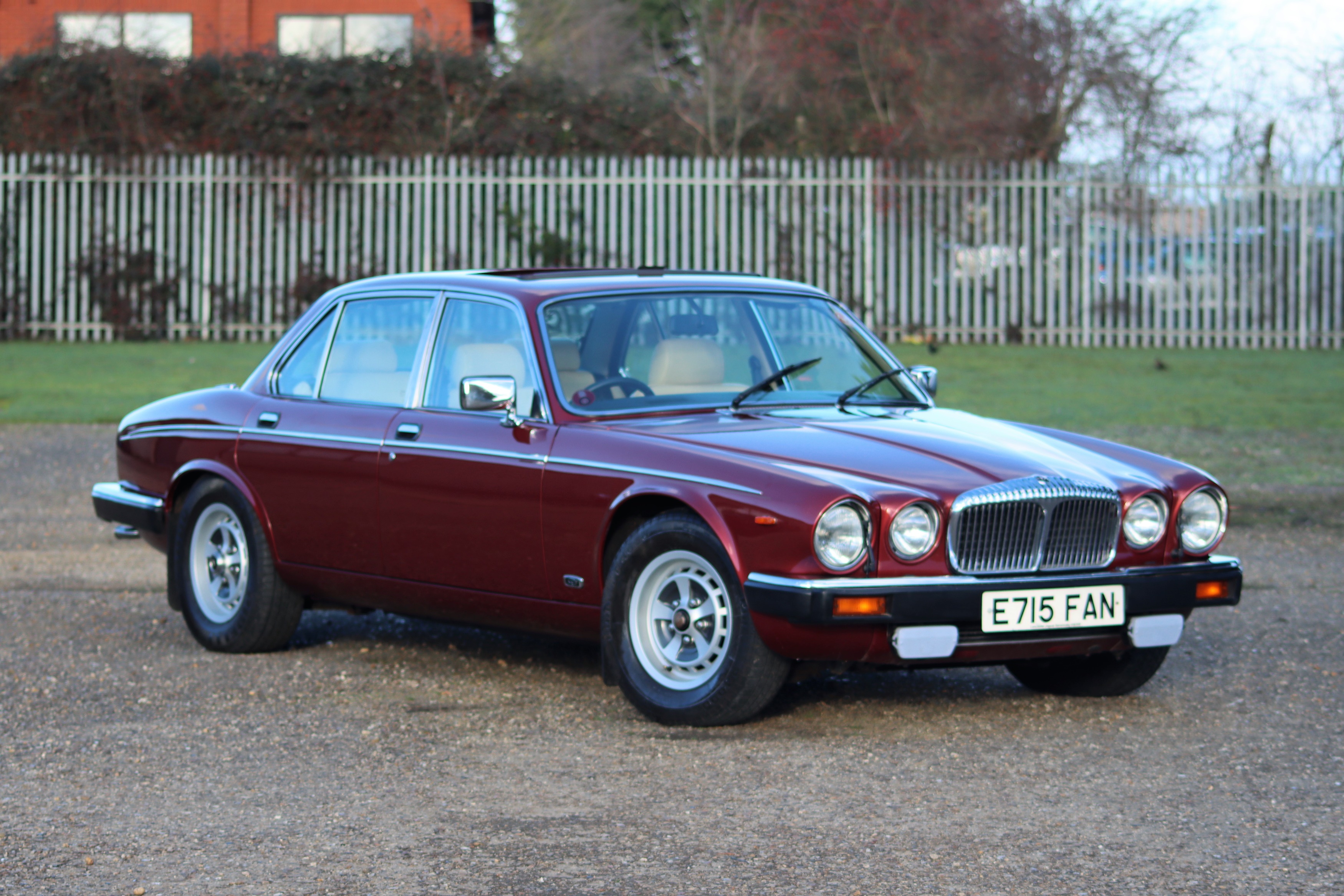 Lot 88 - 1988 Daimler Double Six