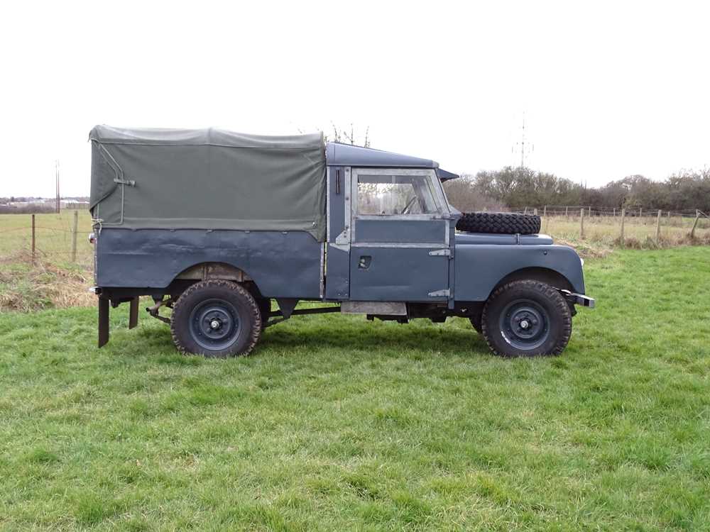 Lot 77 - 1957 Land Rover Series 1 109 De Luxe