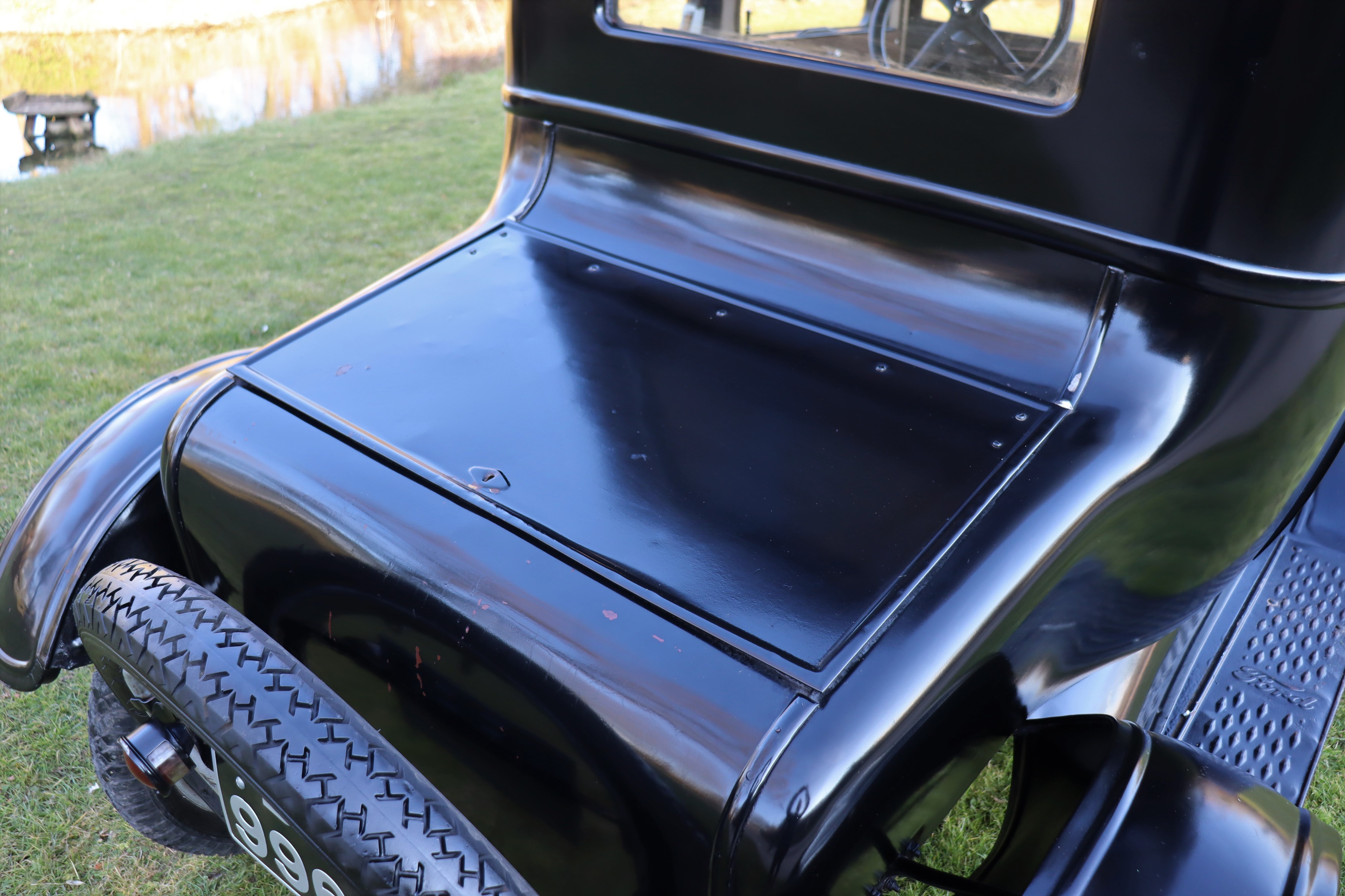 Lot 78 - 1923 Ford Model T Coupe