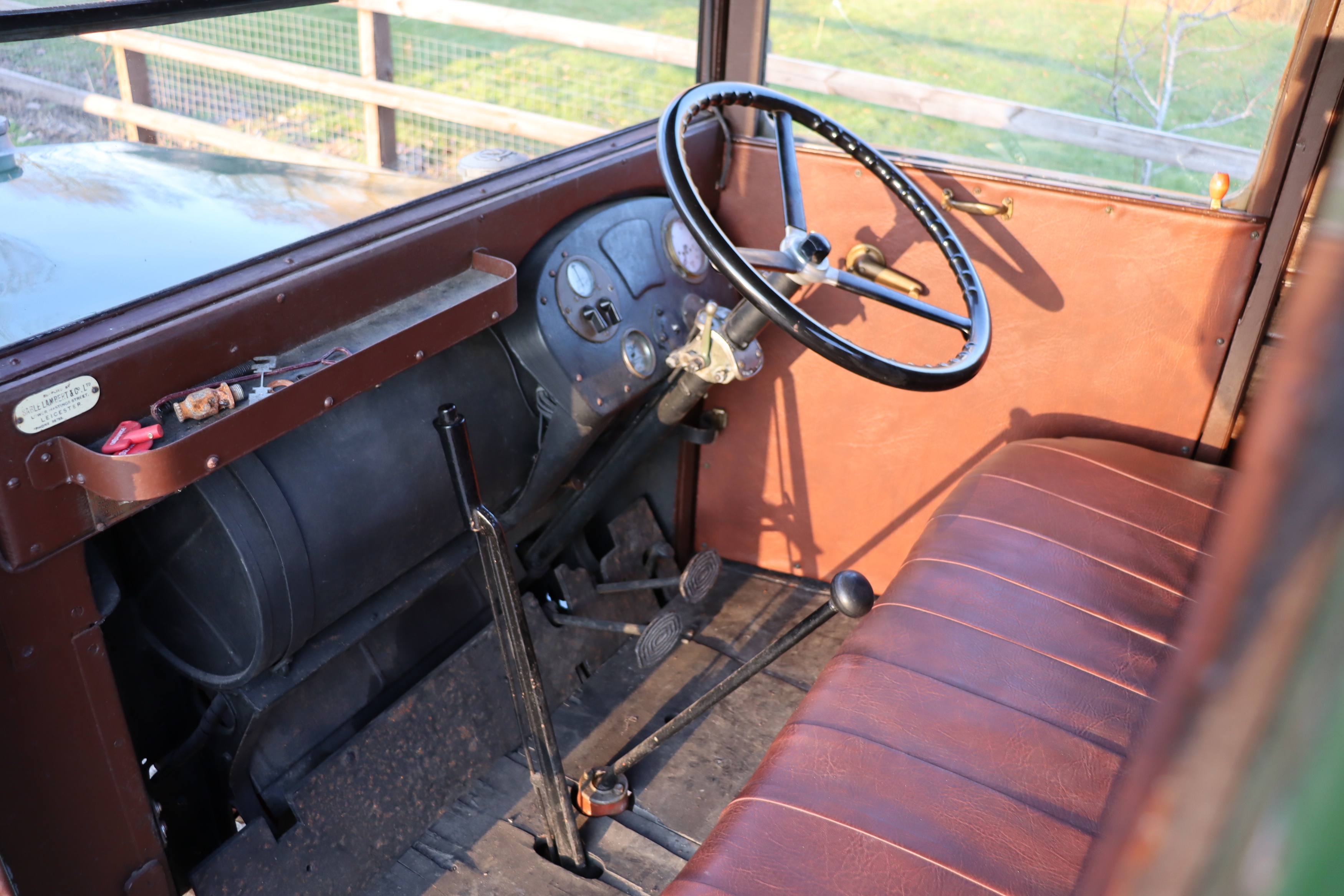 Lot 31 - 1929 Morris-Commercial 25cwt 'R-Type' Truck