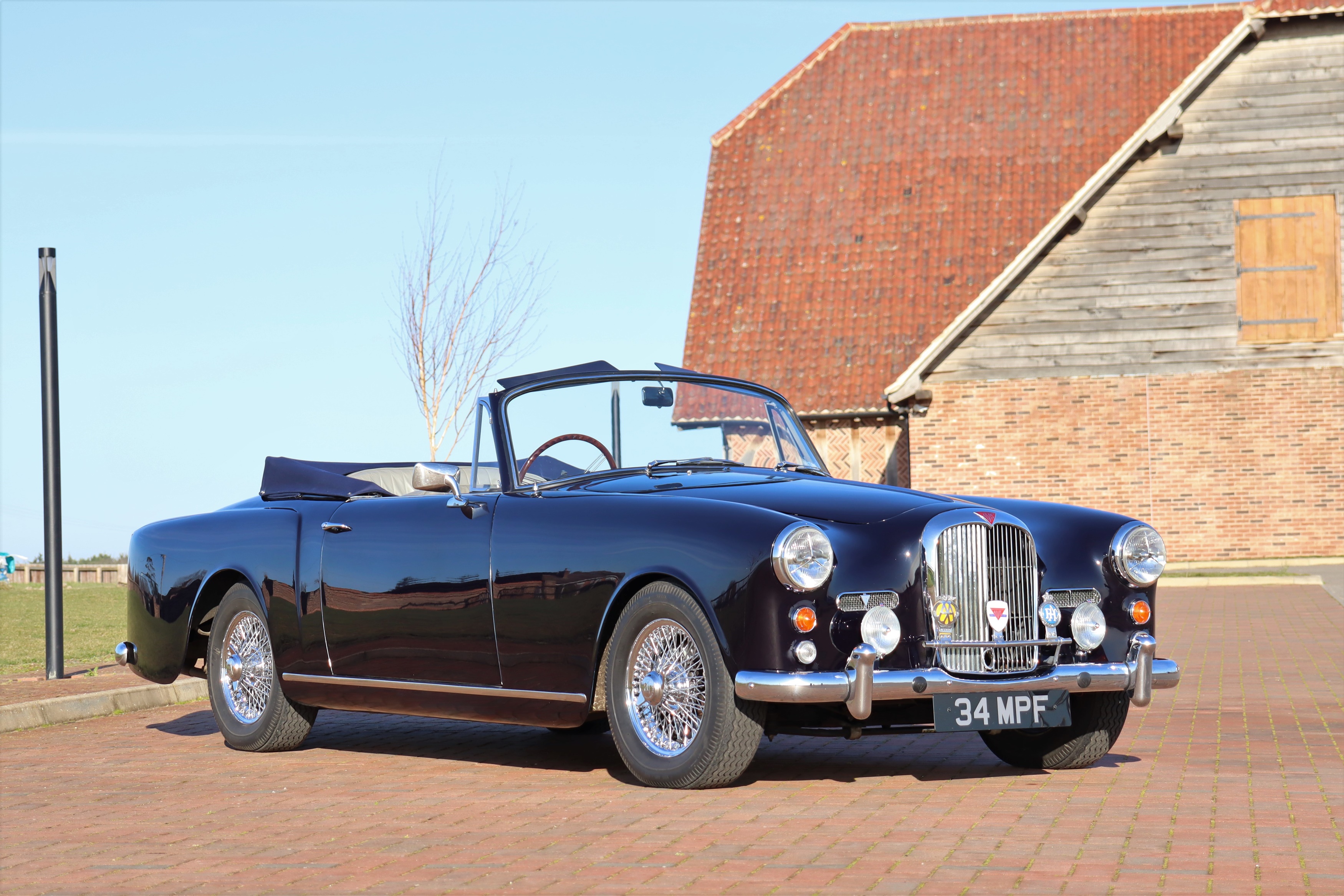 Lot 87 - 1959 Alvis TD21 Drophead Coupé