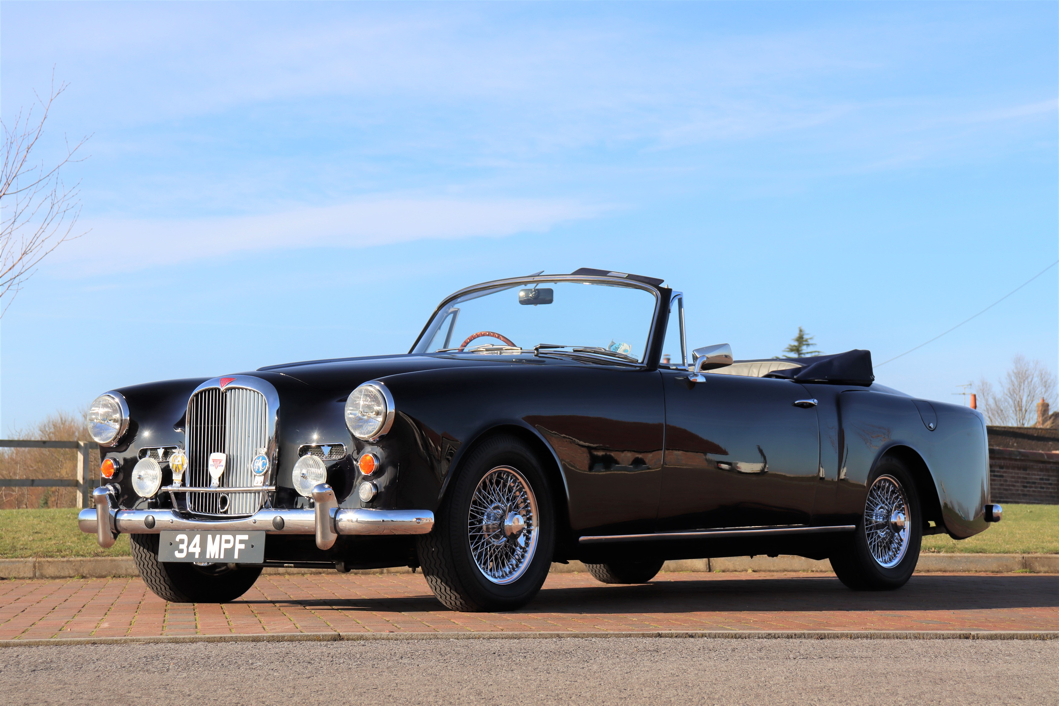 Lot 87 - 1959 Alvis TD21 Drophead Coupé
