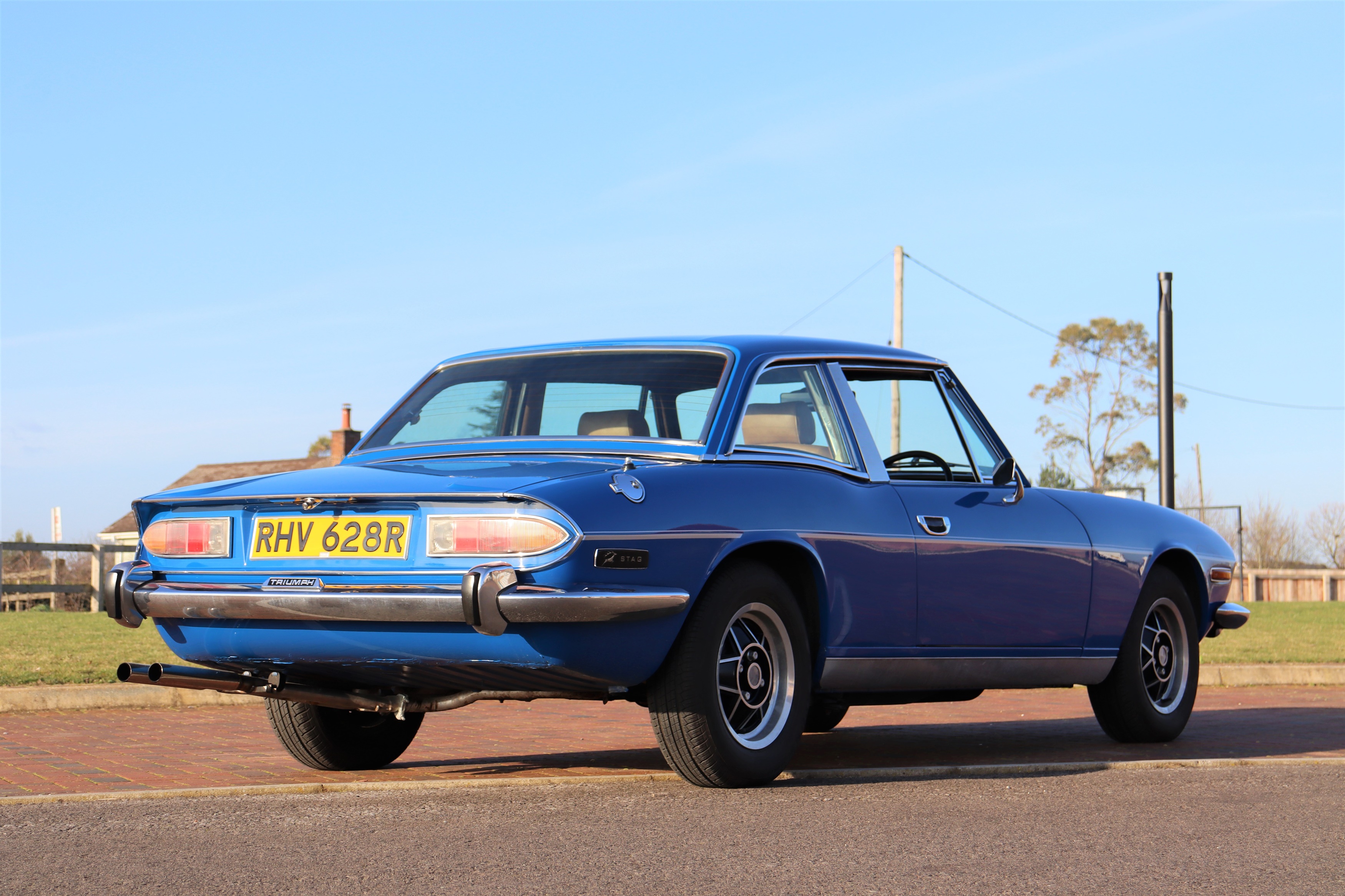 Lot 20 - 1977 Triumph Stag