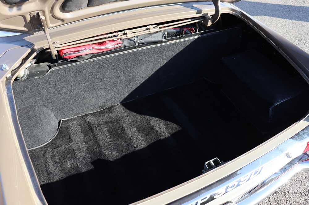 Lot 33 - 1966 Vanden Plas Princess 4-Litre R