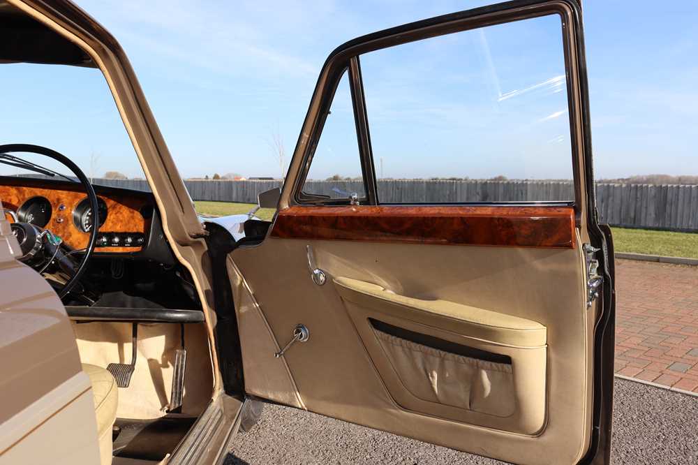 Lot 33 - 1966 Vanden Plas Princess 4-Litre R