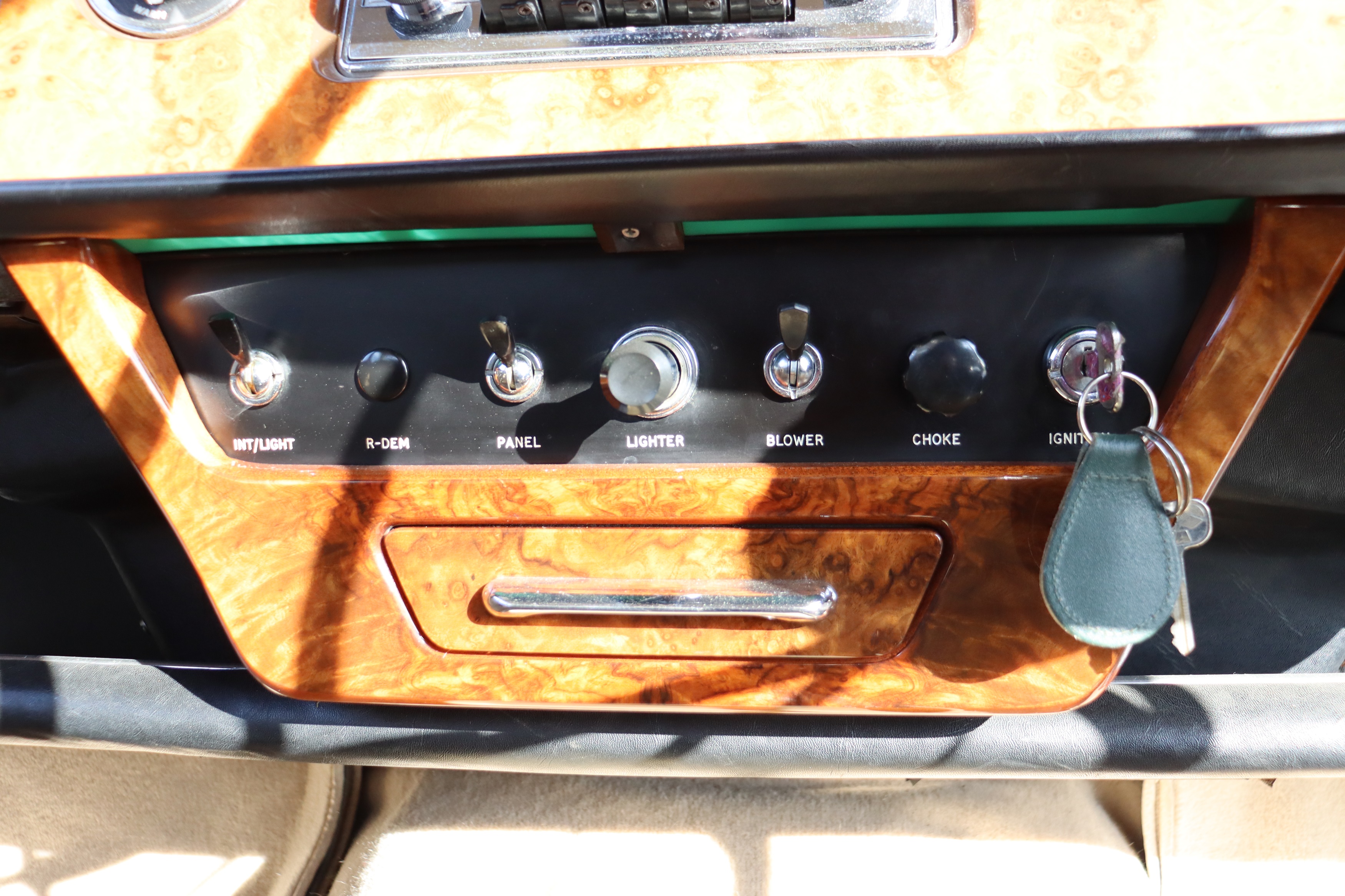 Lot 33 - 1966 Vanden Plas Princess 4-Litre R