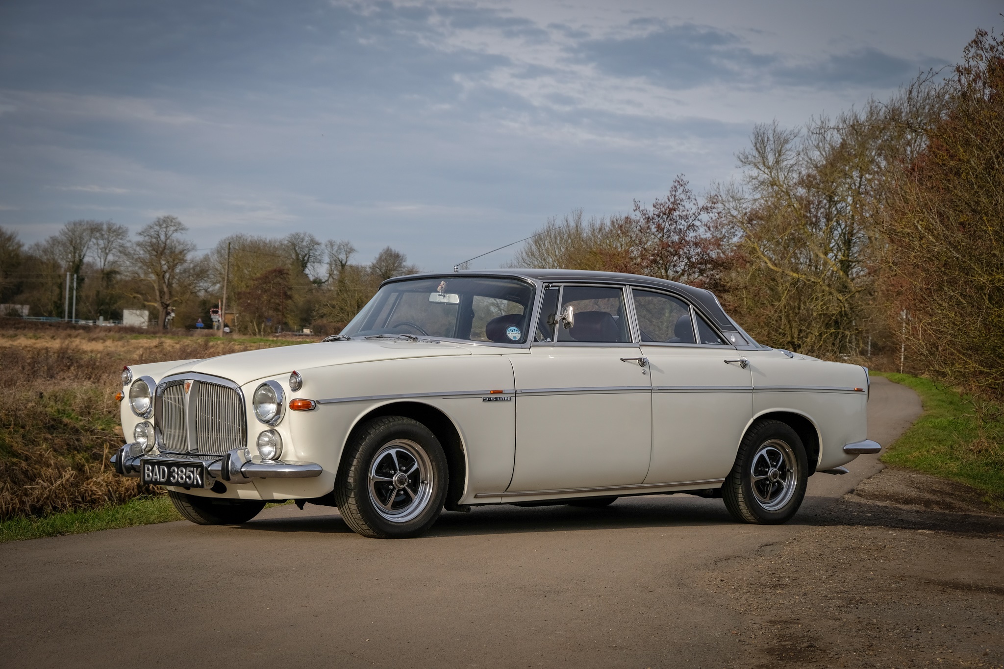 Lot 4 - 1972 Rover P5 B Coupe